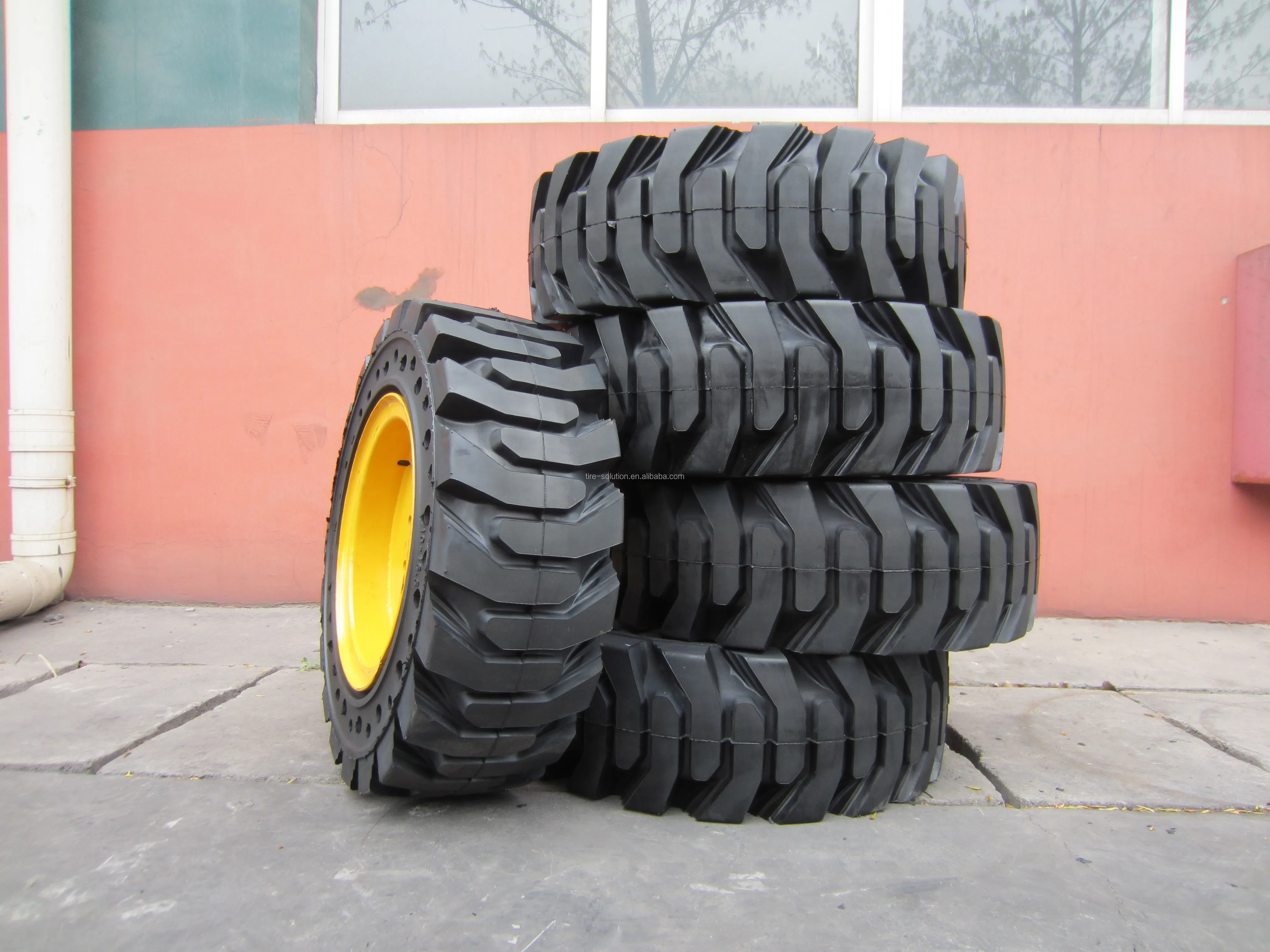 Industrial Tires Skid-steer And Aerial Lift Equipment Fulking Sks-2 ...