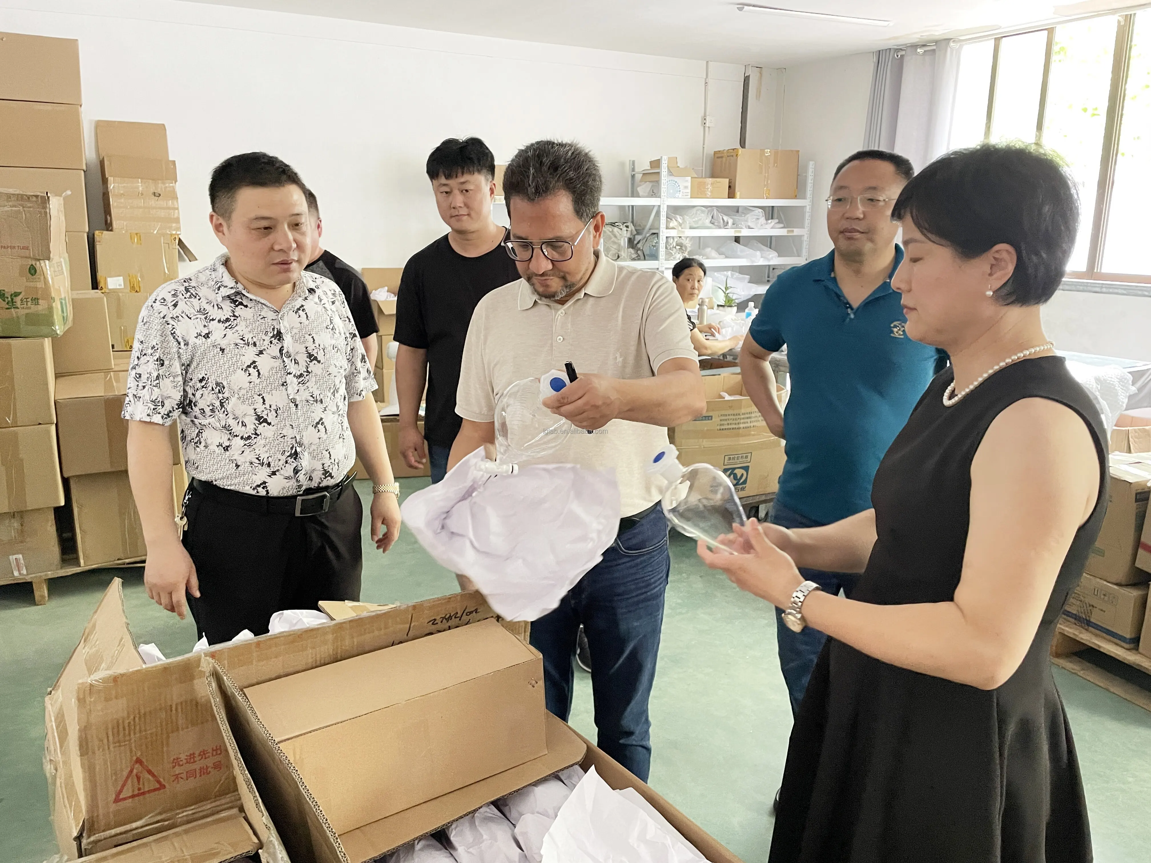 Lab Glass Round Bottom Centrifuge Tube Graduated - Buy Glass Boiling ...