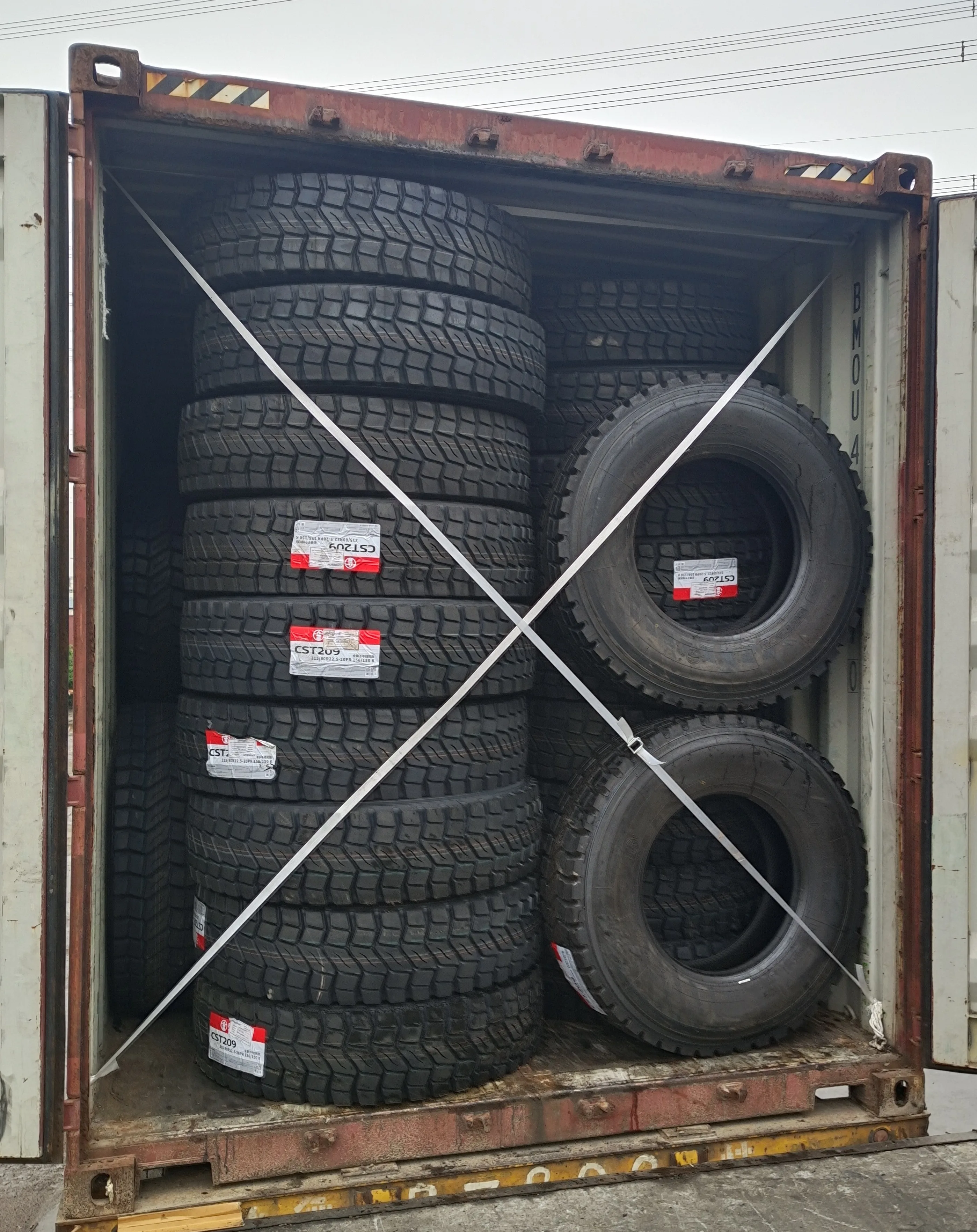 Truck Spare Parts SINOTRUK Through Shaft AZ9231320261 High Quality ...