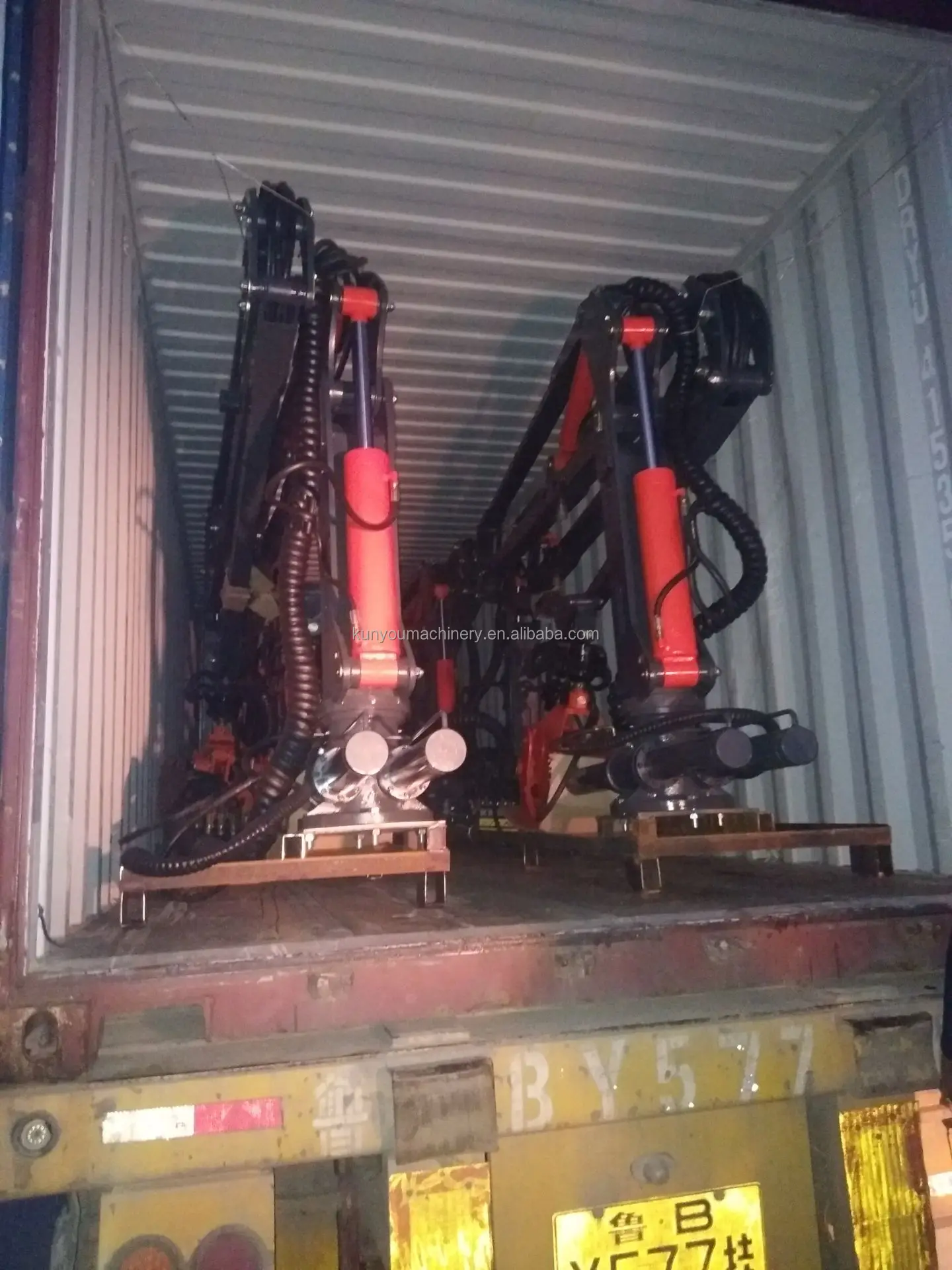 Small Mini Garden Farm Excavator Digger Trencher for Sale