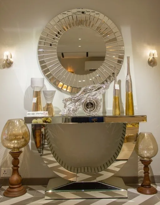 Mirrored Console Table with Sparkle Crystal - Perfect for Home
