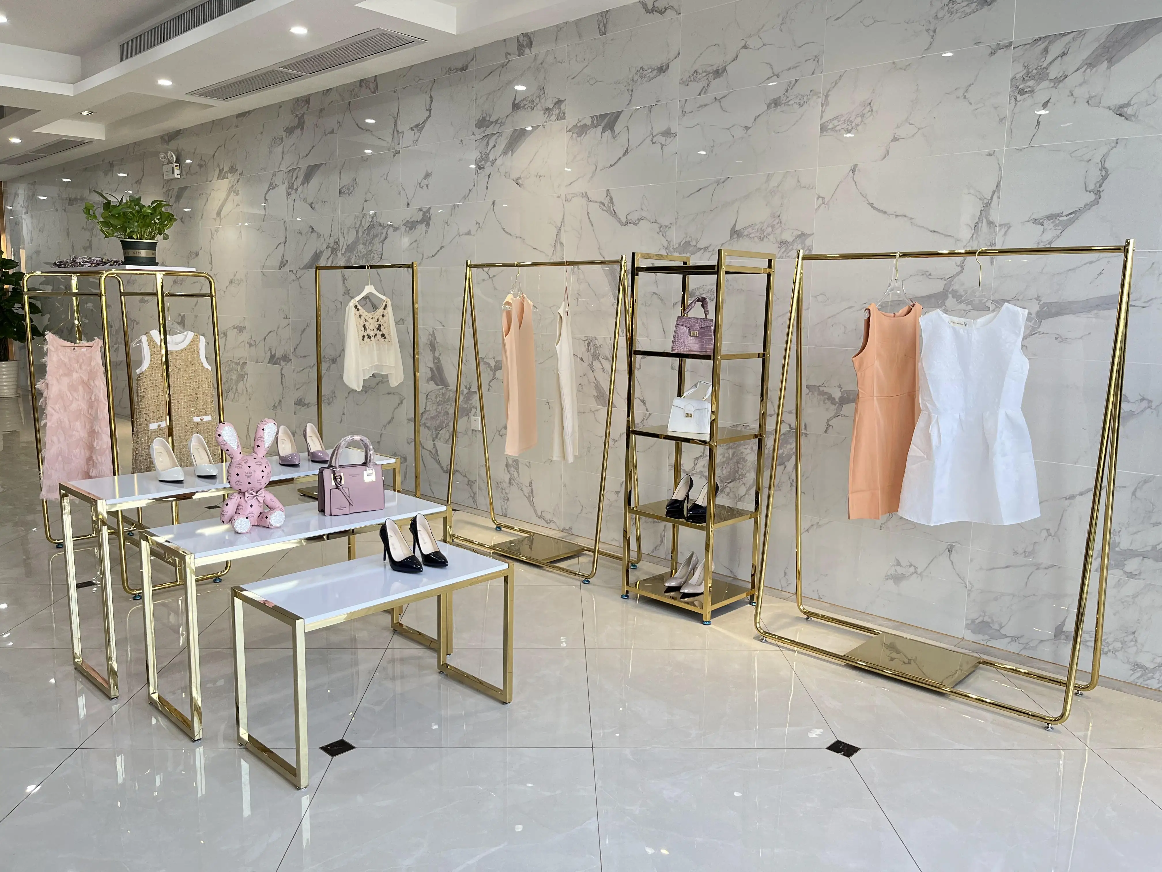 Custom Boutique Gold Clothing Wall Mounted Rack