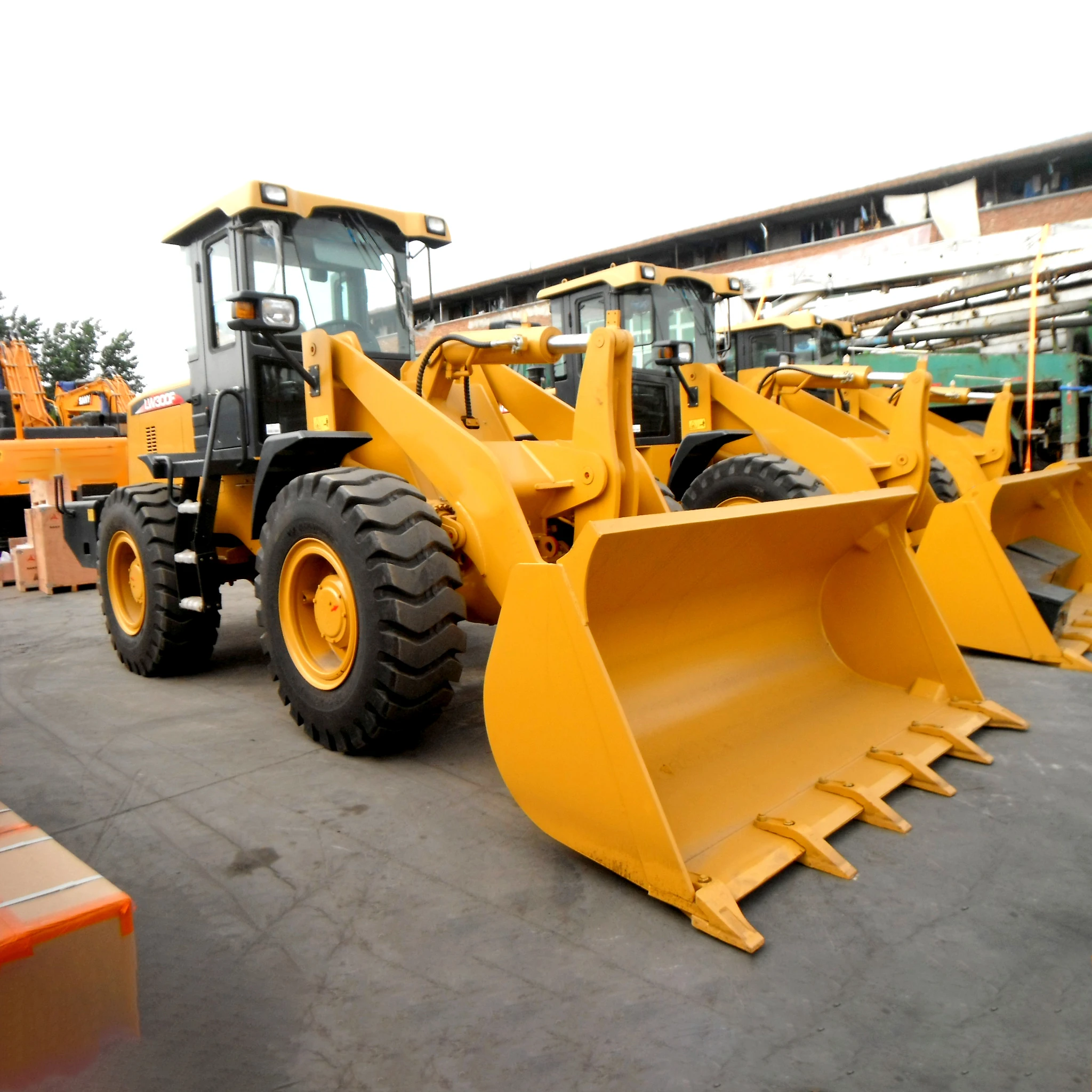 Earth Moving 3 Ton Wheel Loader Lw300fv With Front Load Bucket - Buy ...