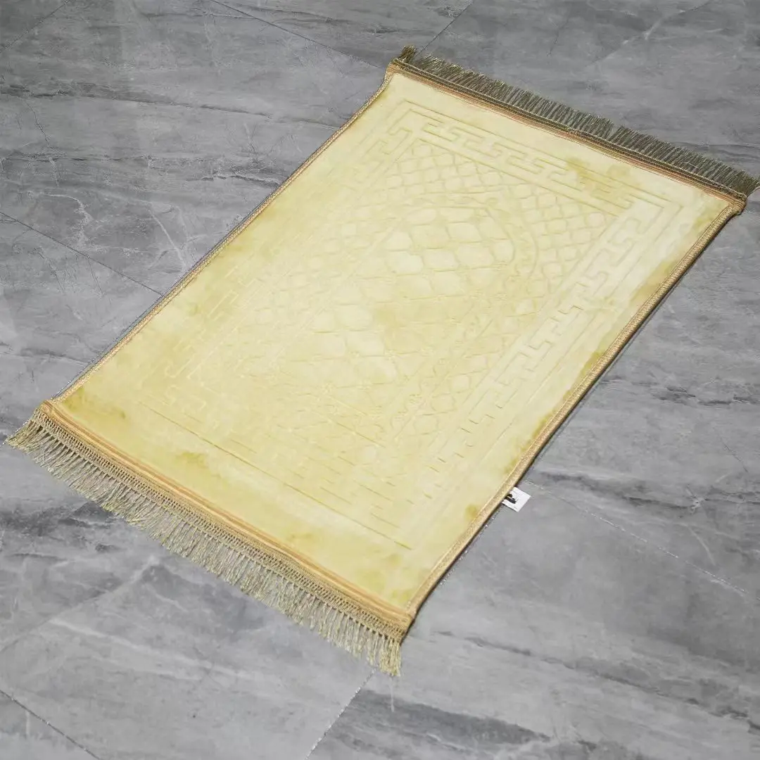 Custom Muslim Prayer Carpet Embossed Design With Separate Packaging ...