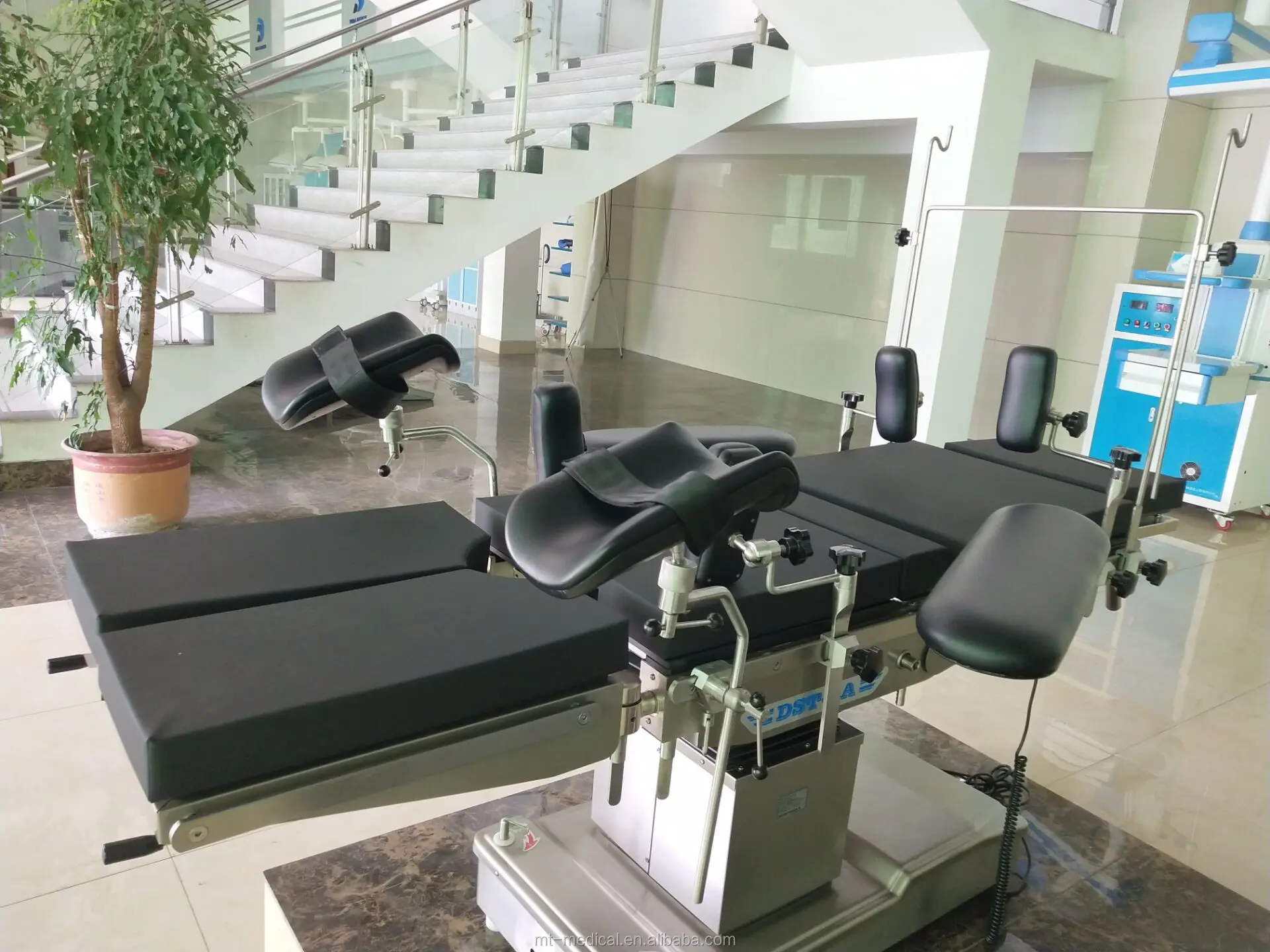 MT MEDICAL DST-1A Electric Operating Theater for General Surgery