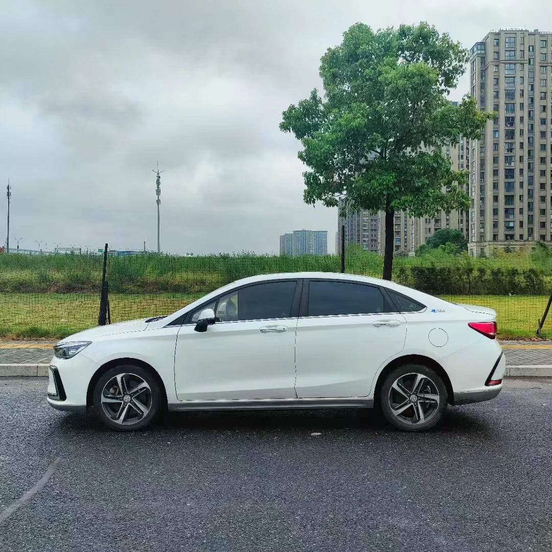 Baic Eu5 Ev Car Popular Online Car-hailing Artifact Sunroof Central ...