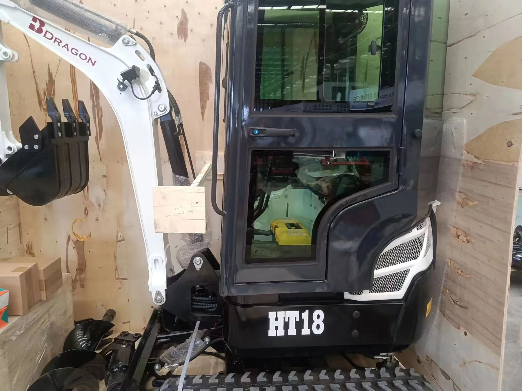 Hightop 2.2ton Mini Crawler Excavator Small Hydraulic Digger with Boom ...