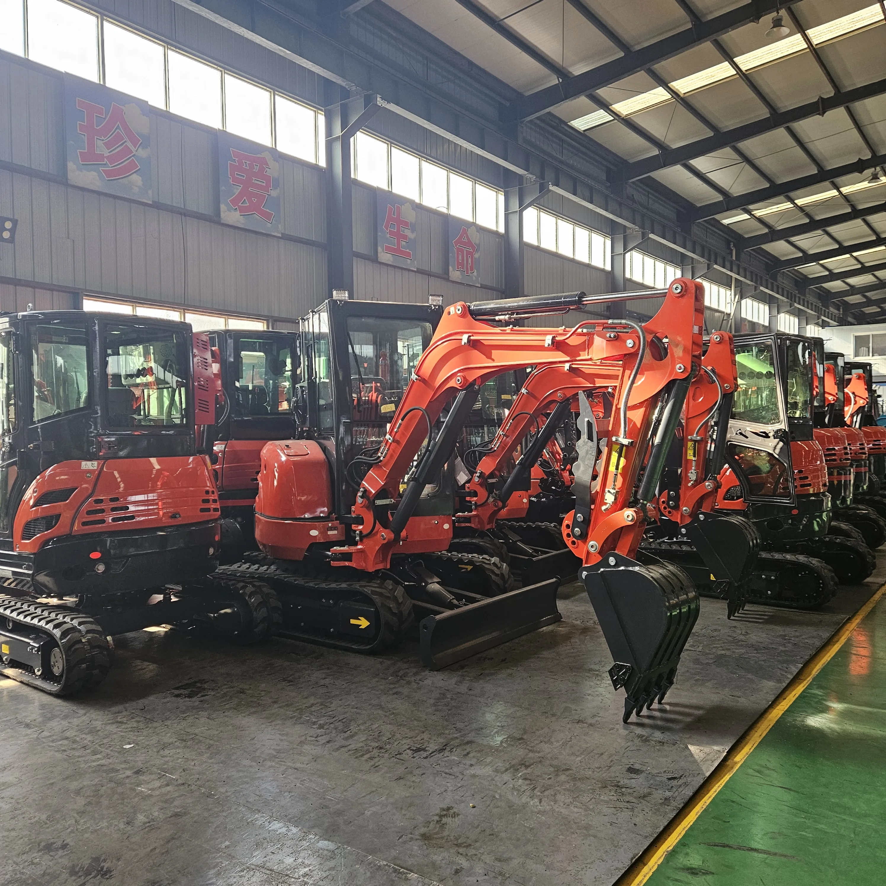 Multi Functional 800kg To 3500kg Excavators Micro Digger 0.8 Ton Small ...