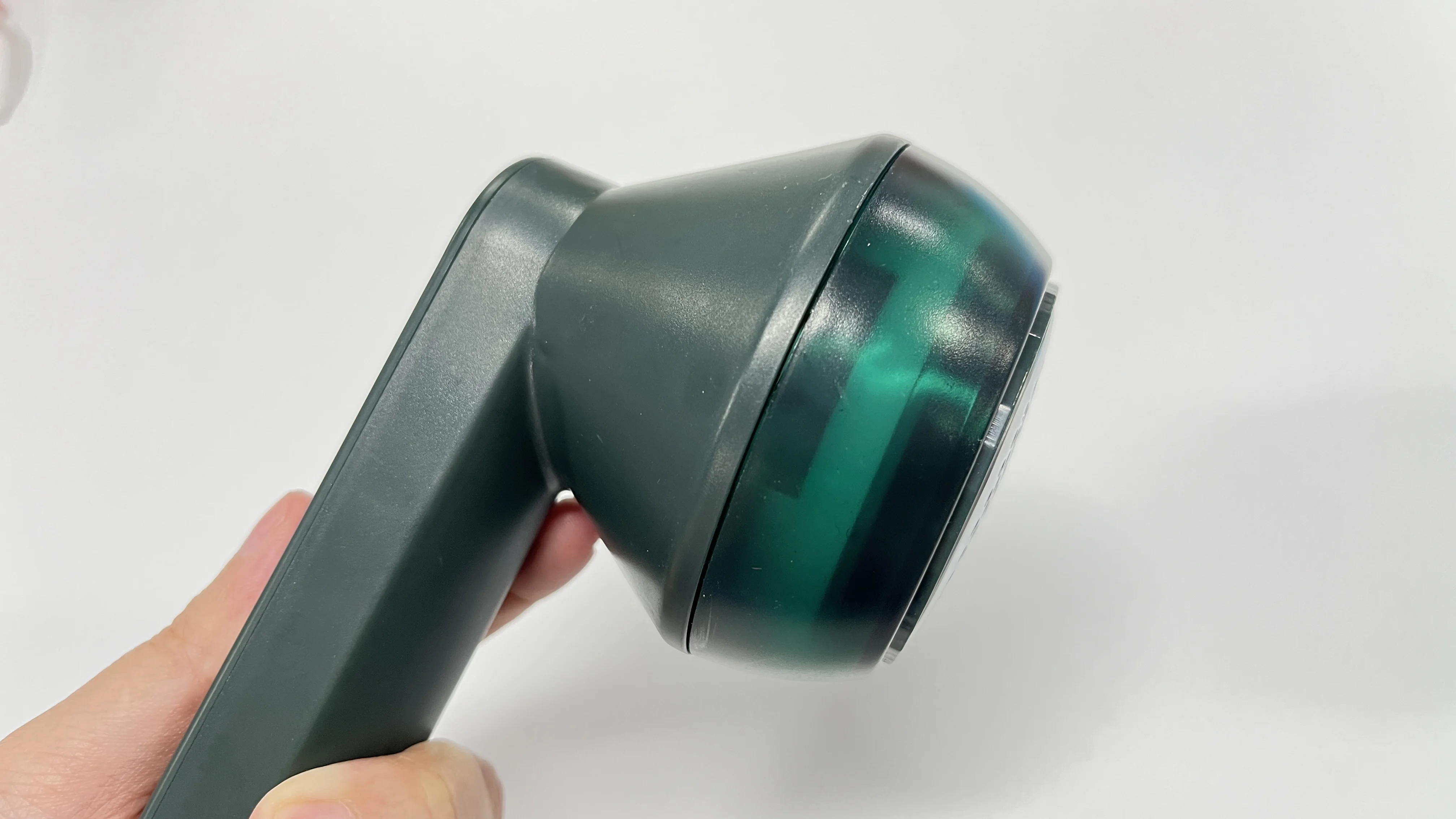 High Quality Electric Fluff Remover - Rechargeable Fabric Shaver