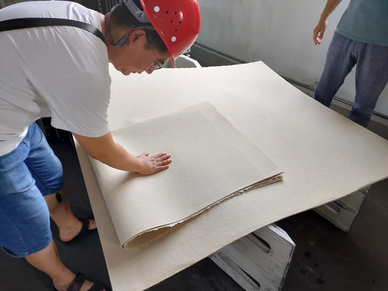 Wholesale Fluff Dissolving Pulp Bleached Softwood Virgin Wood Pulp