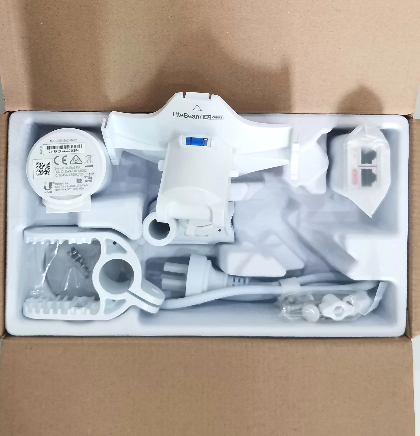 UBNT Lbe-5ac-Gen2 5G Wireless Bridge - Reliable Long-Distance Transmission