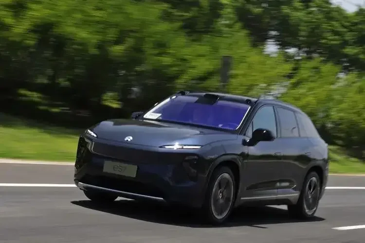 Xyh 2023 Chinese Electric Vehicle Luxury Suv New Energy Car 485km 575km 620km Intelligent Ev ...