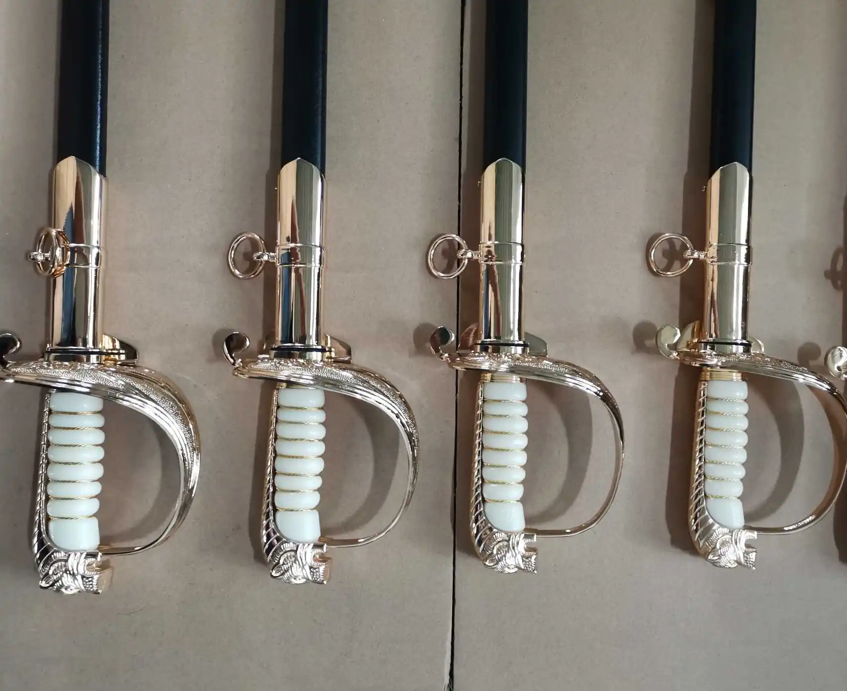 Qatar Sword Full Metal Sheathed Model Arts and Crafts Sword Honor Guard ...