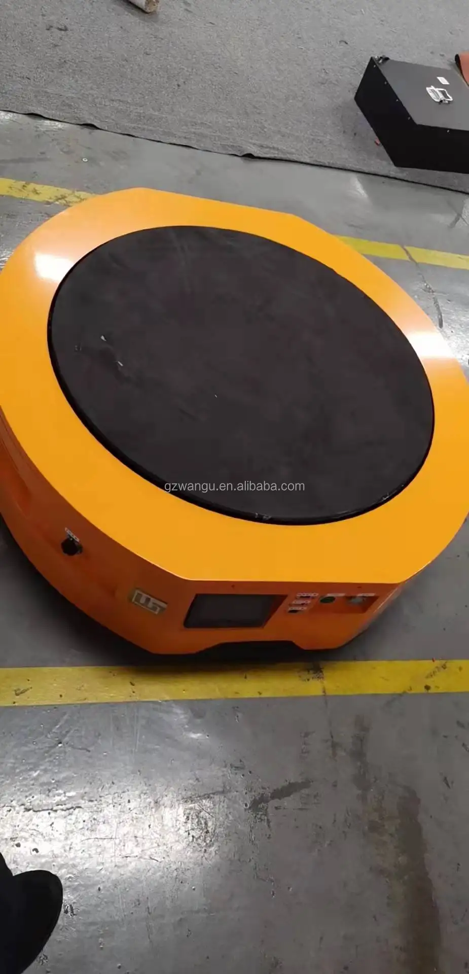 QR Code Guided AGV - Efficient Material Transport Robot