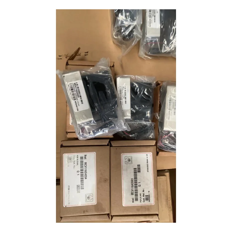 OEM Hydraulic Control Valve MCV MCV116 Series MCV116A3102 MCV116G4204 ...