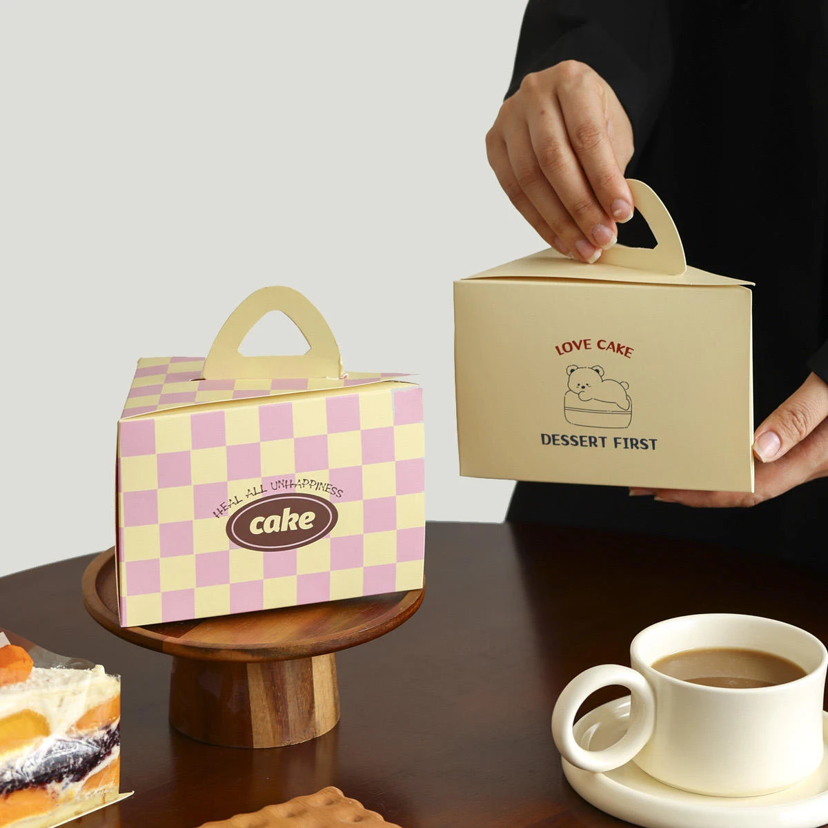 Cartoon Printing Funny Triangle Handheld Cake Dessert Pastry Box For ...
