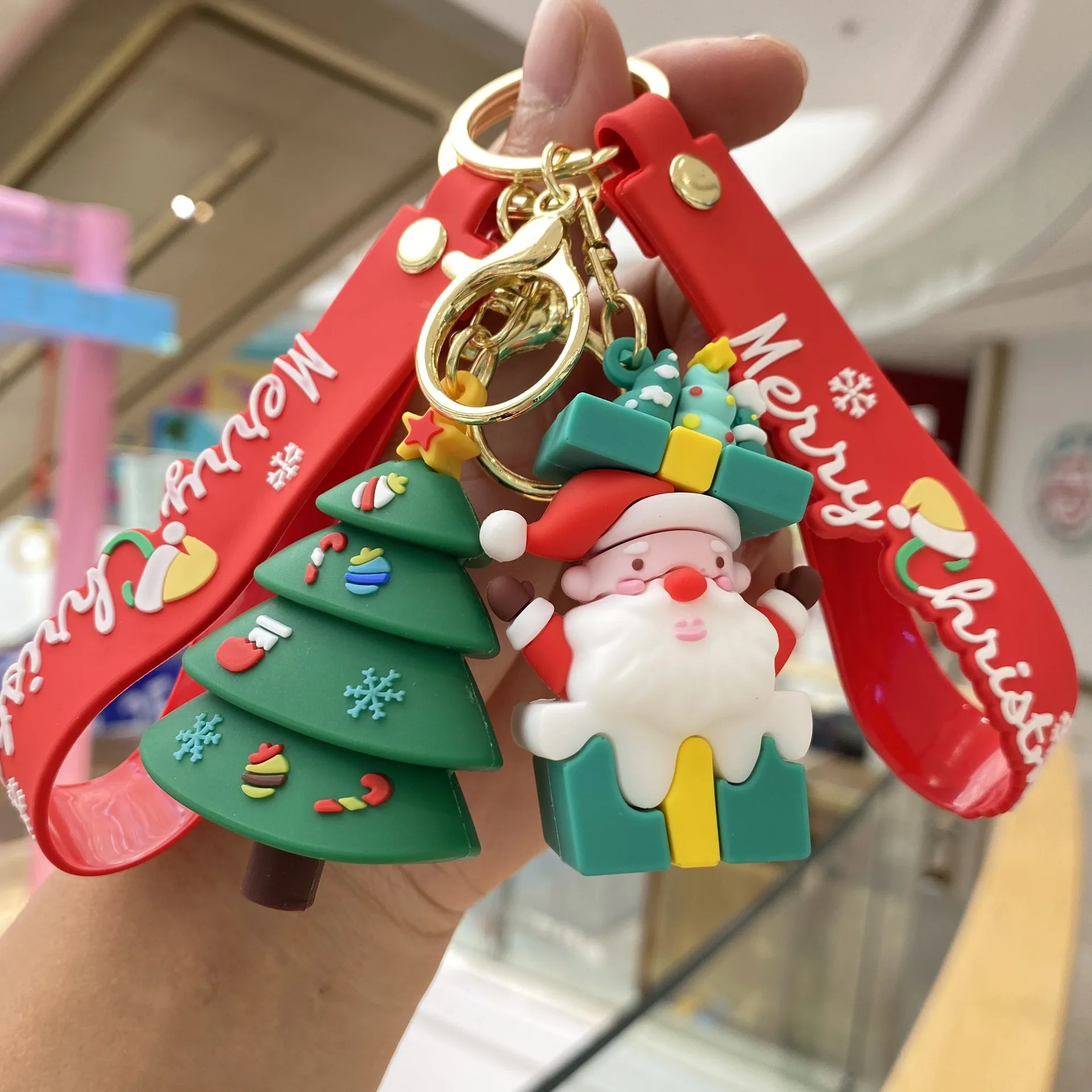 Merry Christmas Festival Keychains Cartoon Snowman Christmas Tree Gifts ...