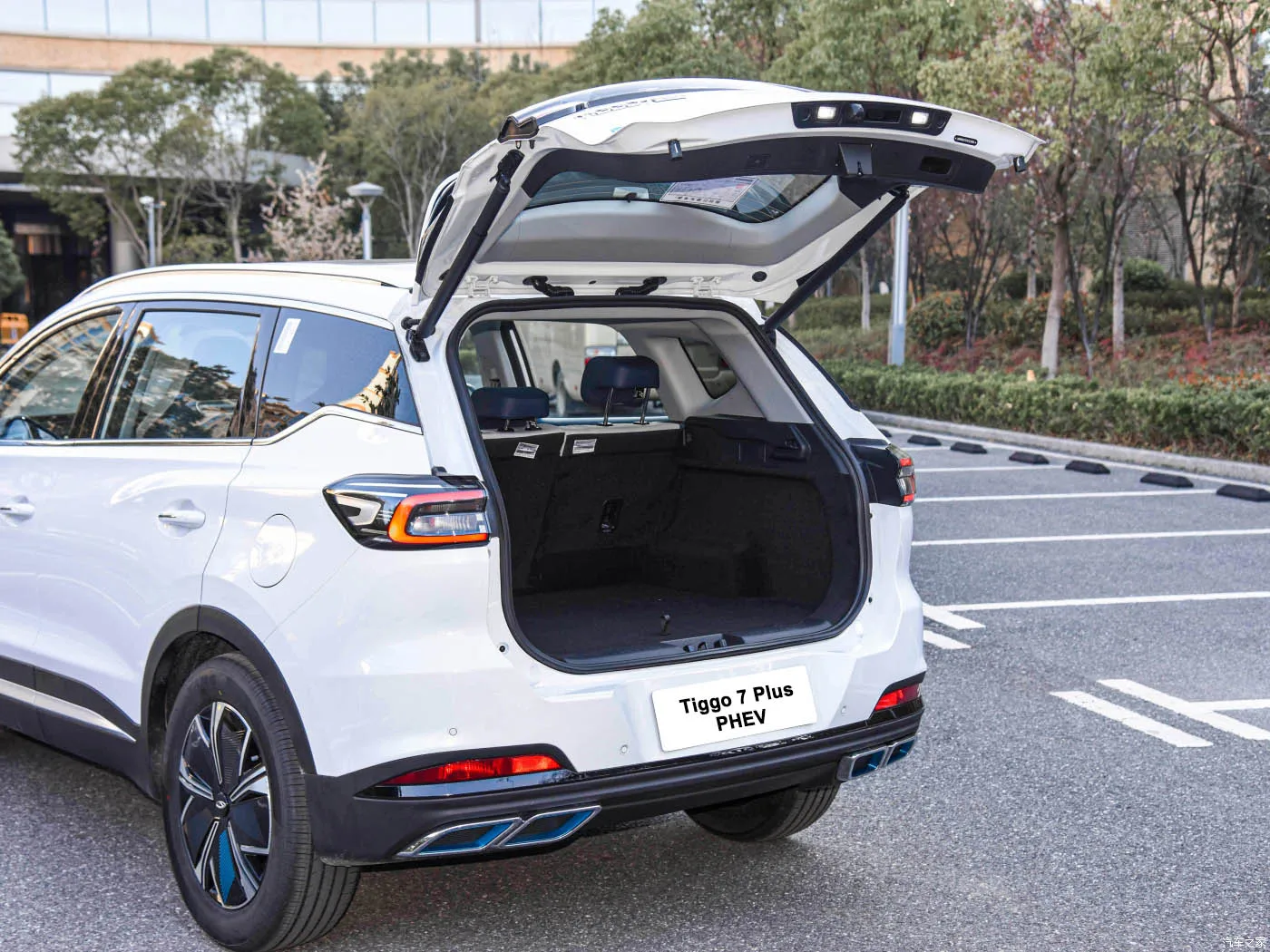 Tiggo 7 Puls Phev Chery Compact Suv Plug-in Hybrid 5 Door 5-seat Suv ...
