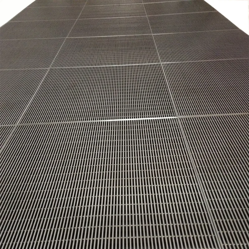 Entrance Floor Grilles | atelier-yuwa.ciao.jp