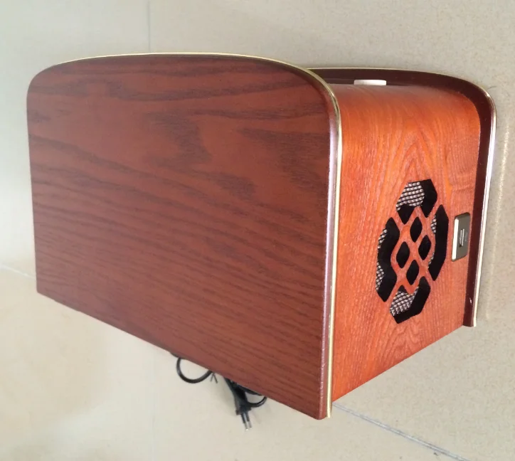 Retro Wooden FM Radio with Stereo Speakers and CD Player