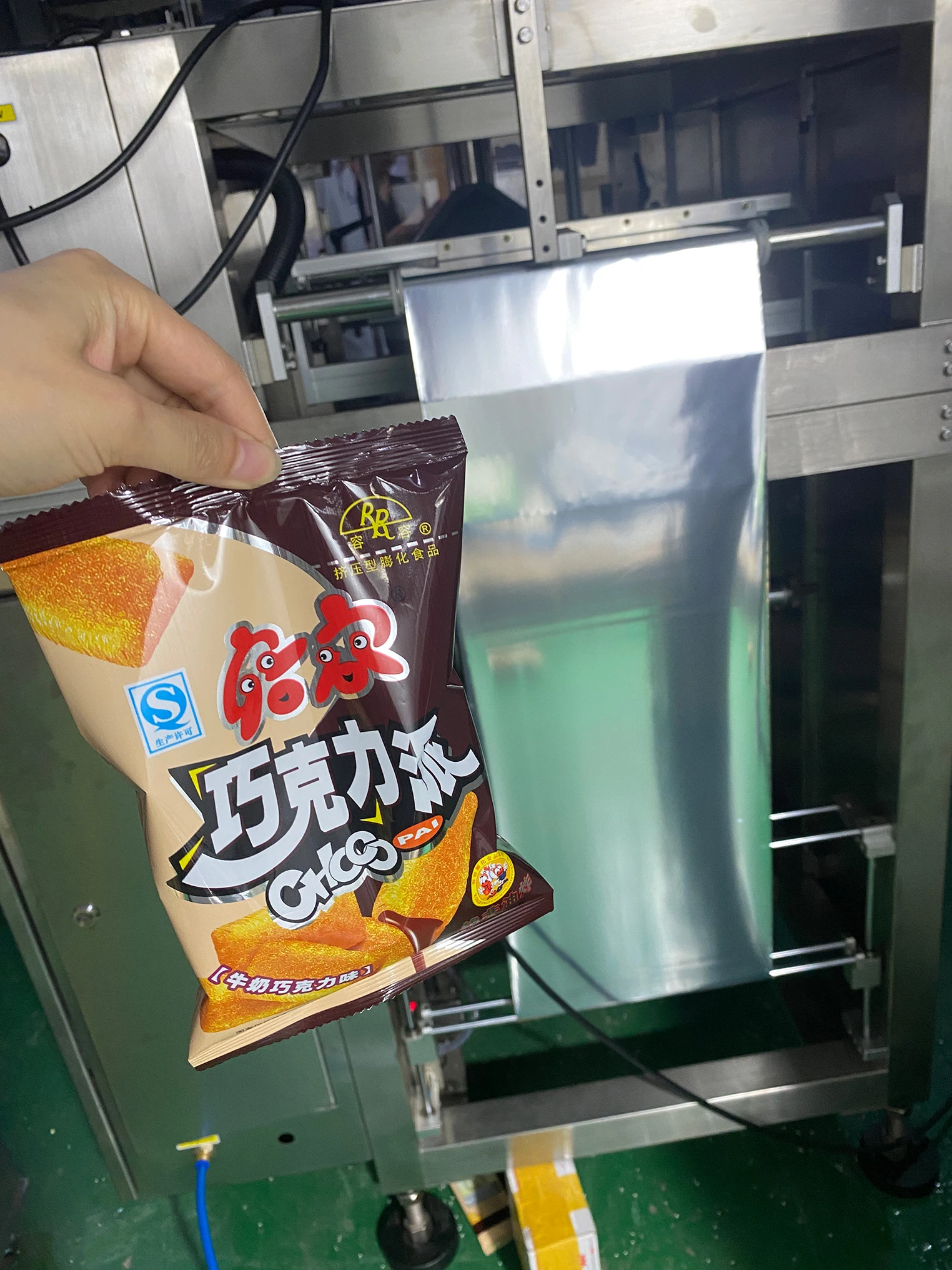 Automatic Multifunctional Potato Corn Chips Snacks Machine