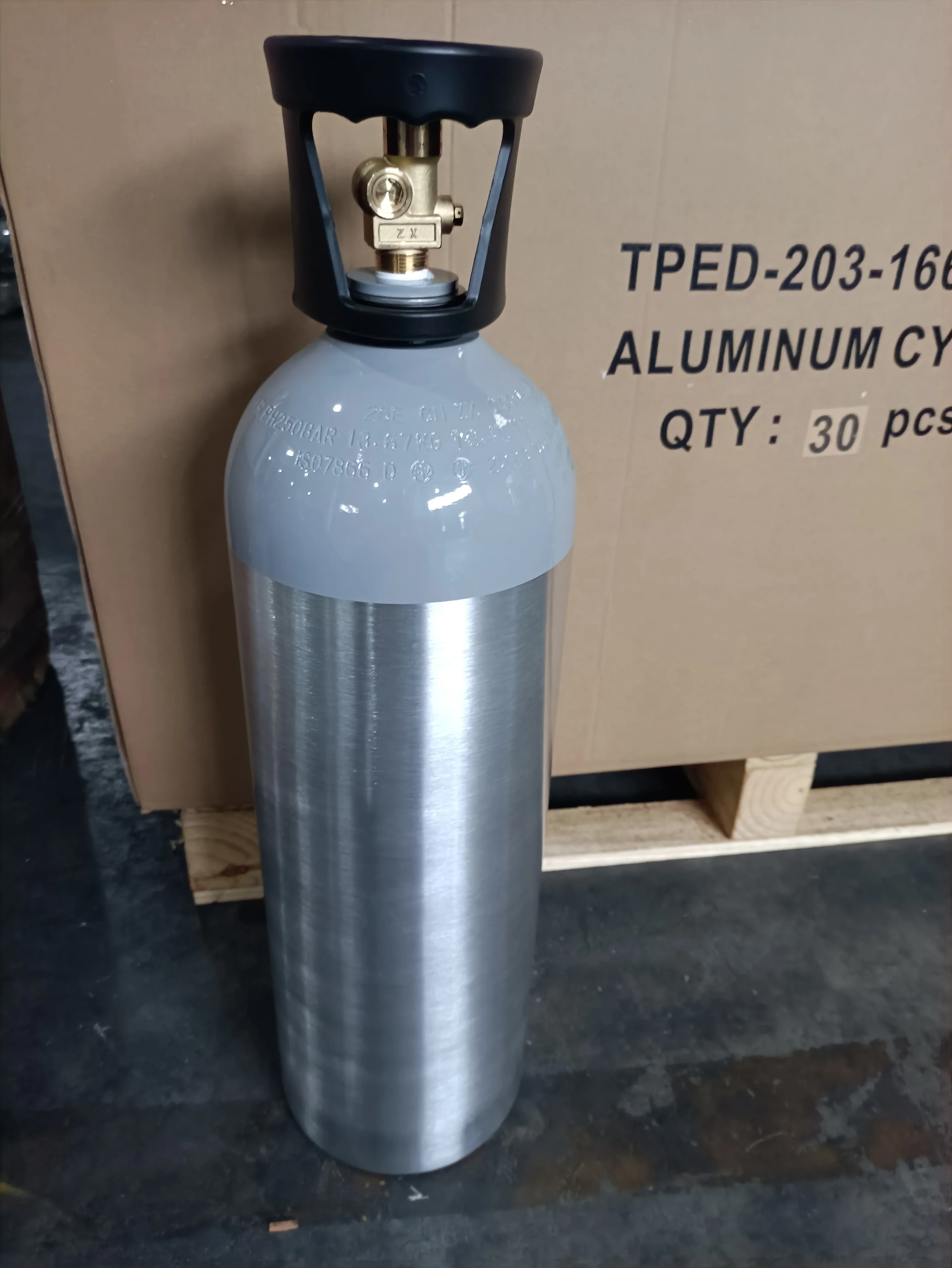 ZX TPED 1KG 2KG 4KG 5KG 10KG Aluminum Cylinder 1.5kg CO2 Tank for Soda Machine Sparkling Water ...