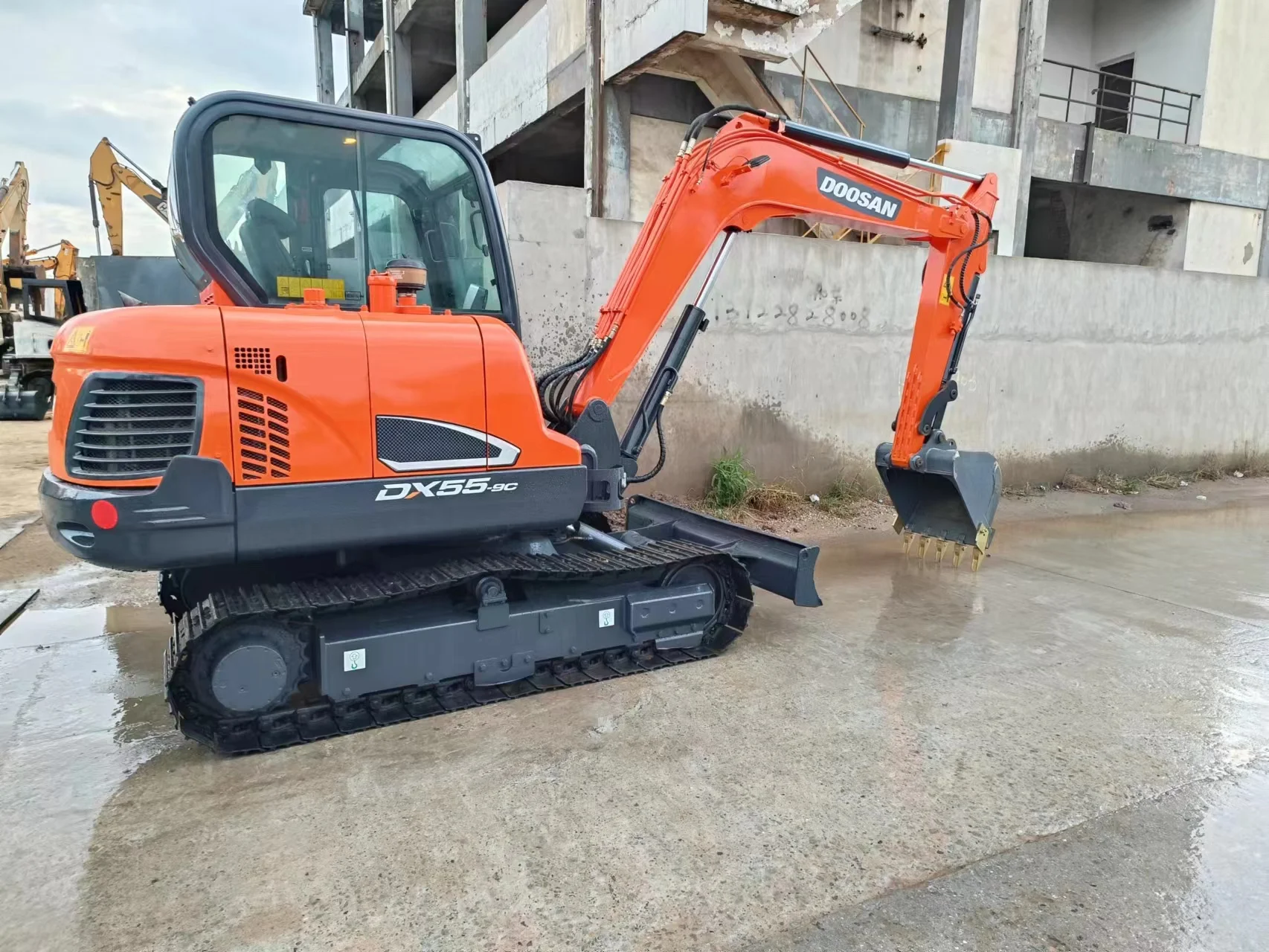 In Stock Used Doosan DX60 Mini Excavator Doosan DX60-9c DX60-7 DX75 ...