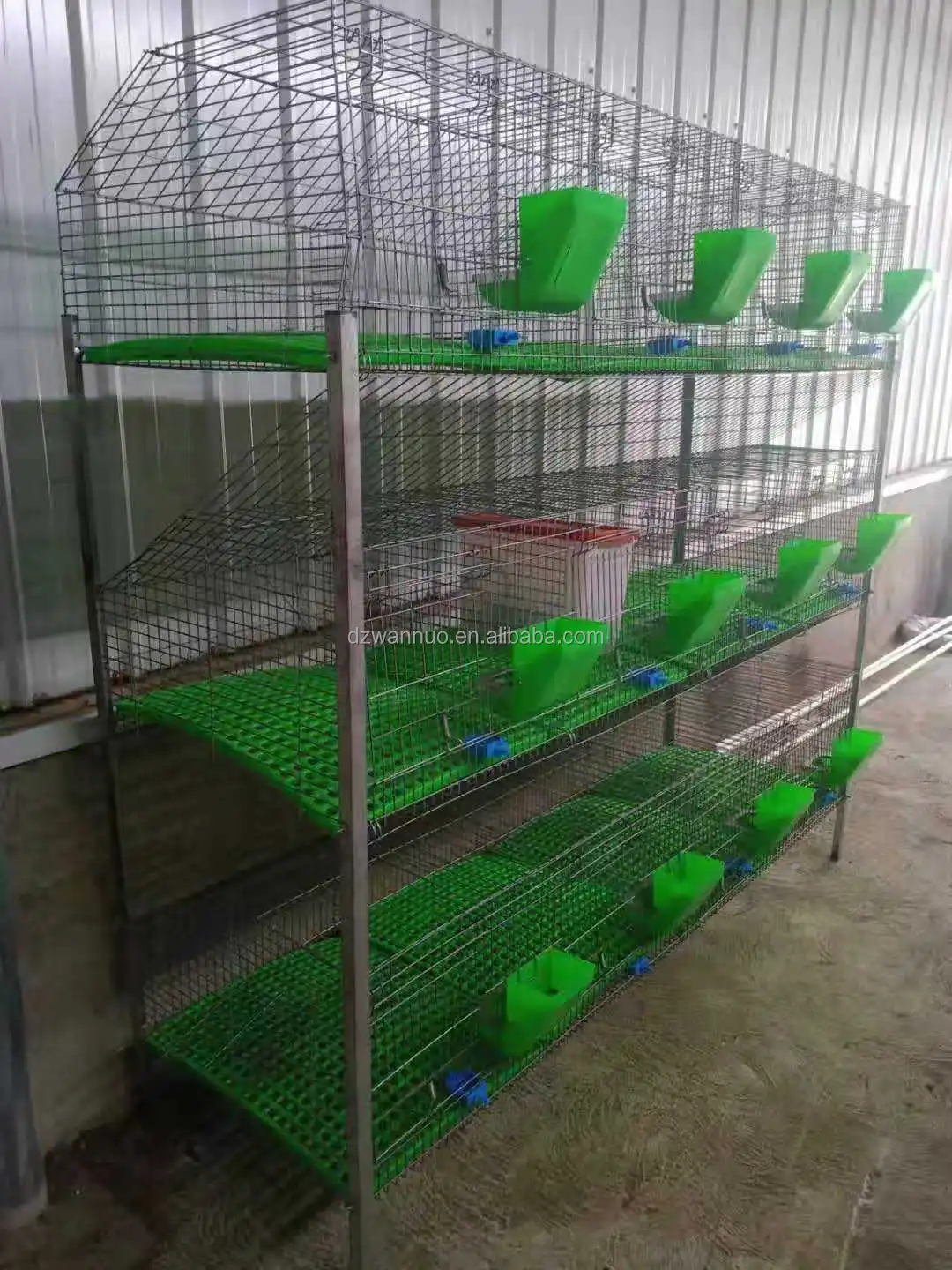 Commercial Rabbit Cages - Efficient Breeding Solutions