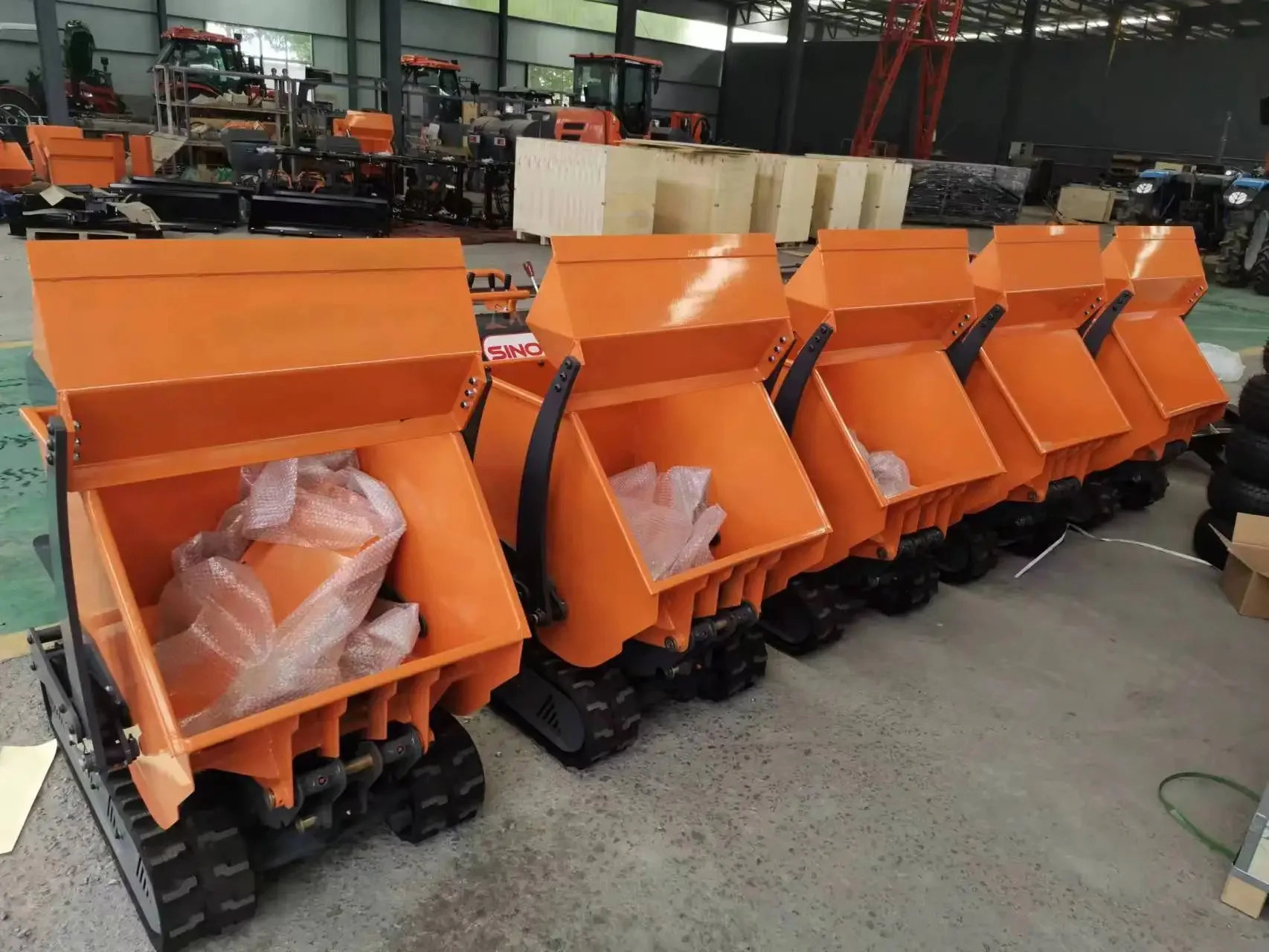 Mini Crawler Dumper - 500kg Tracked Dumper for Easy Material Transfer