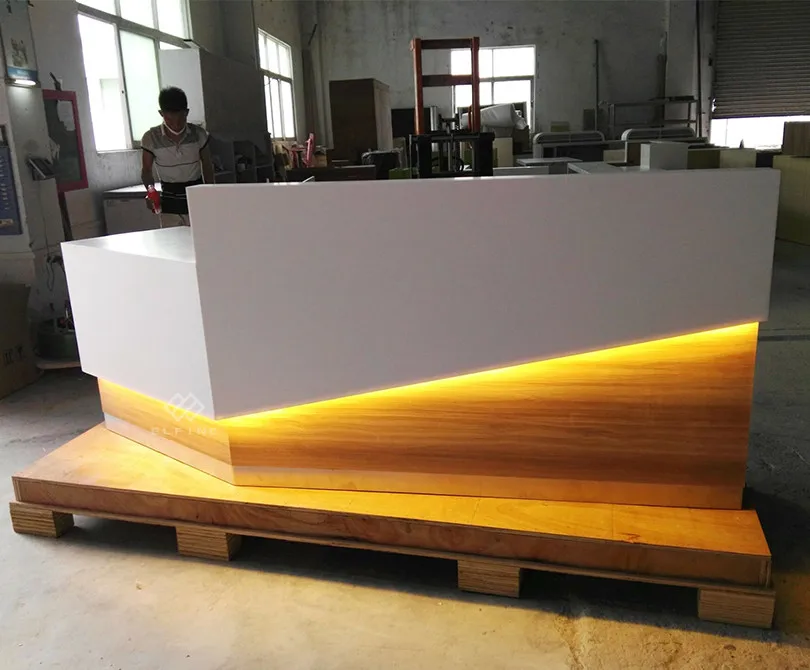 Elegant Hospital Reception Desk - Curved Modern Marble