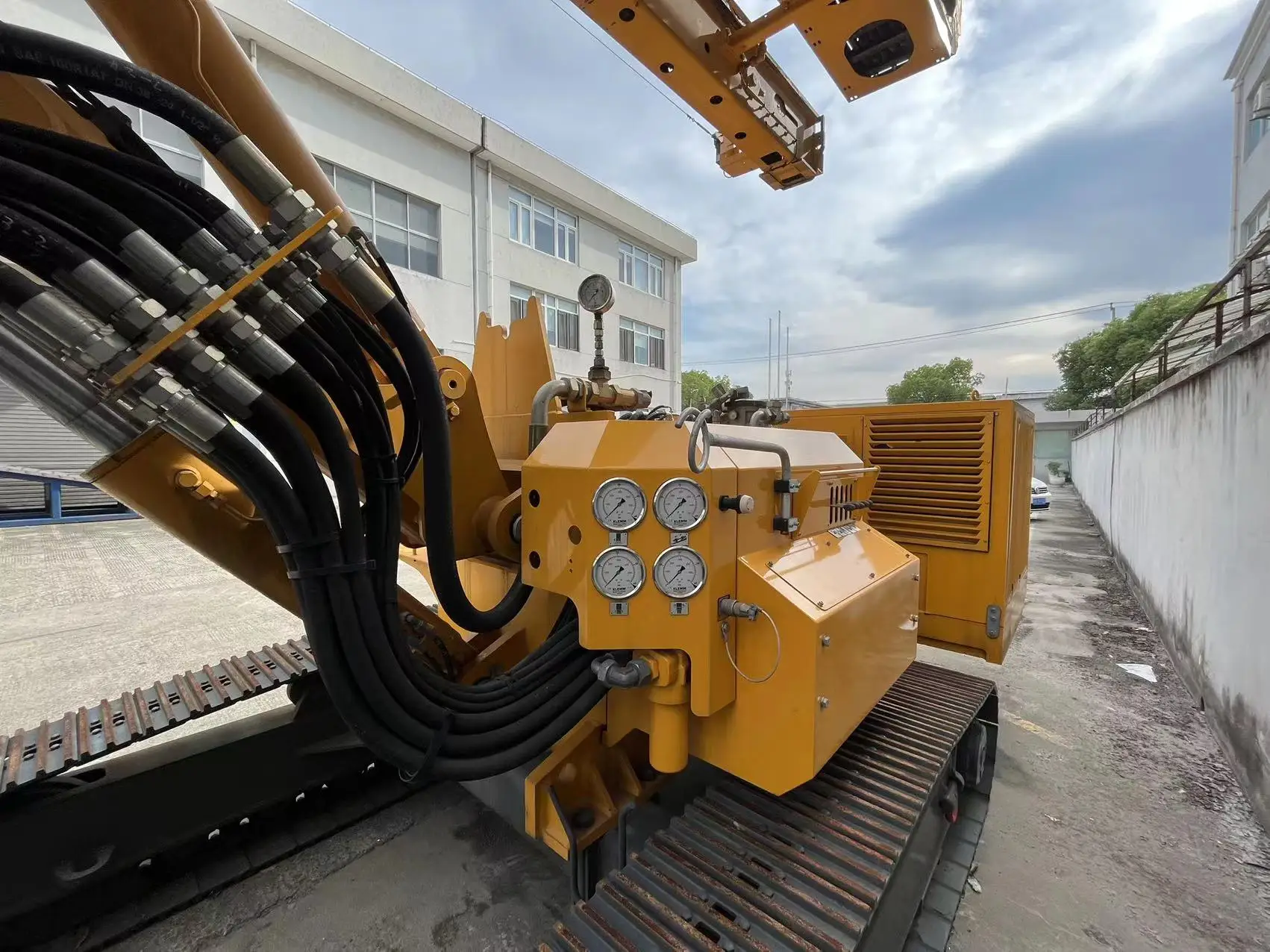 Bored Piling Equipment Bauer Crawler Drilling Rig Rotary Used Klemm ...