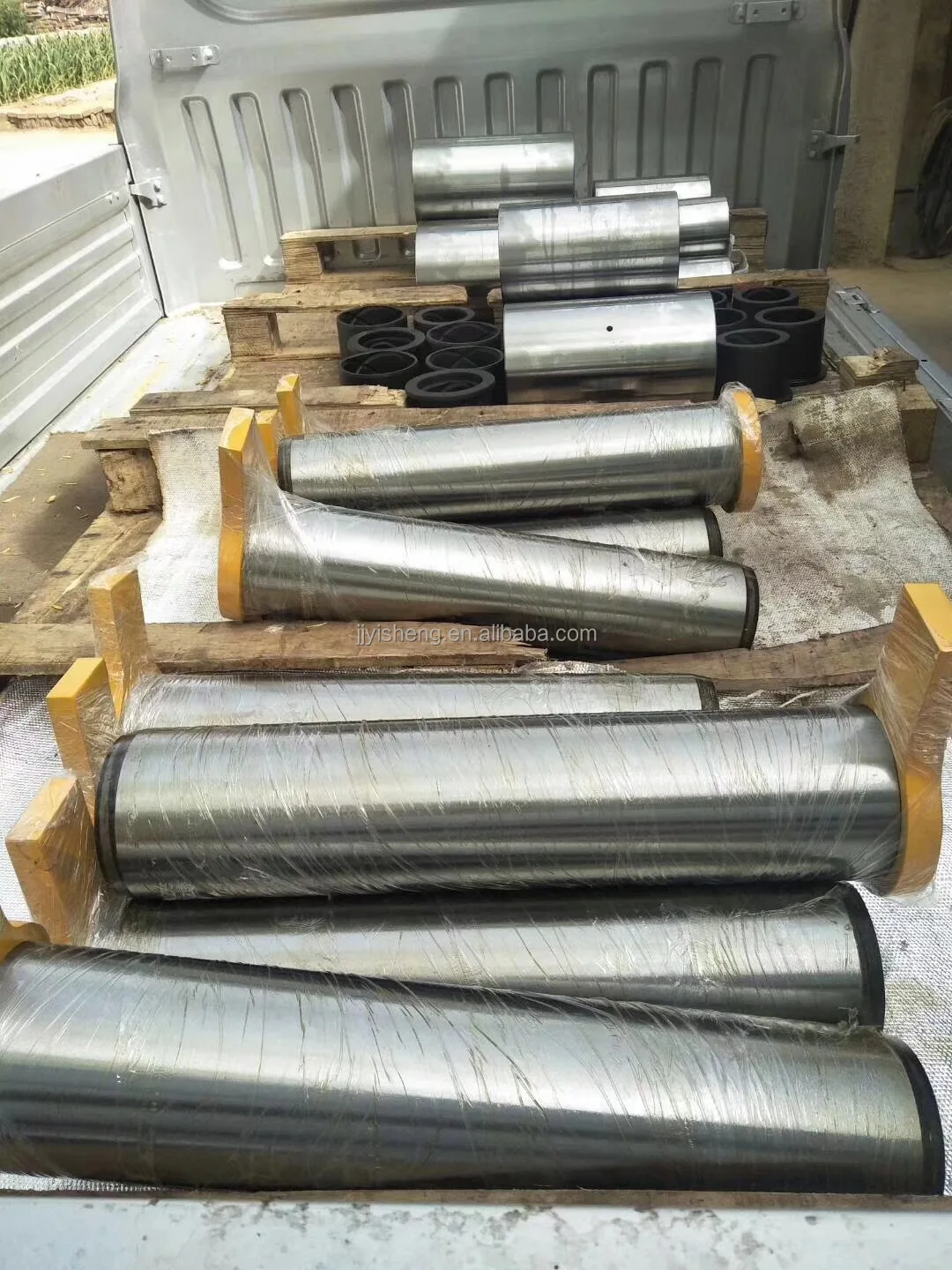 Mini Excavator Bucket Pins & Bushings - Durable 45# Steel, 12 Ton ...