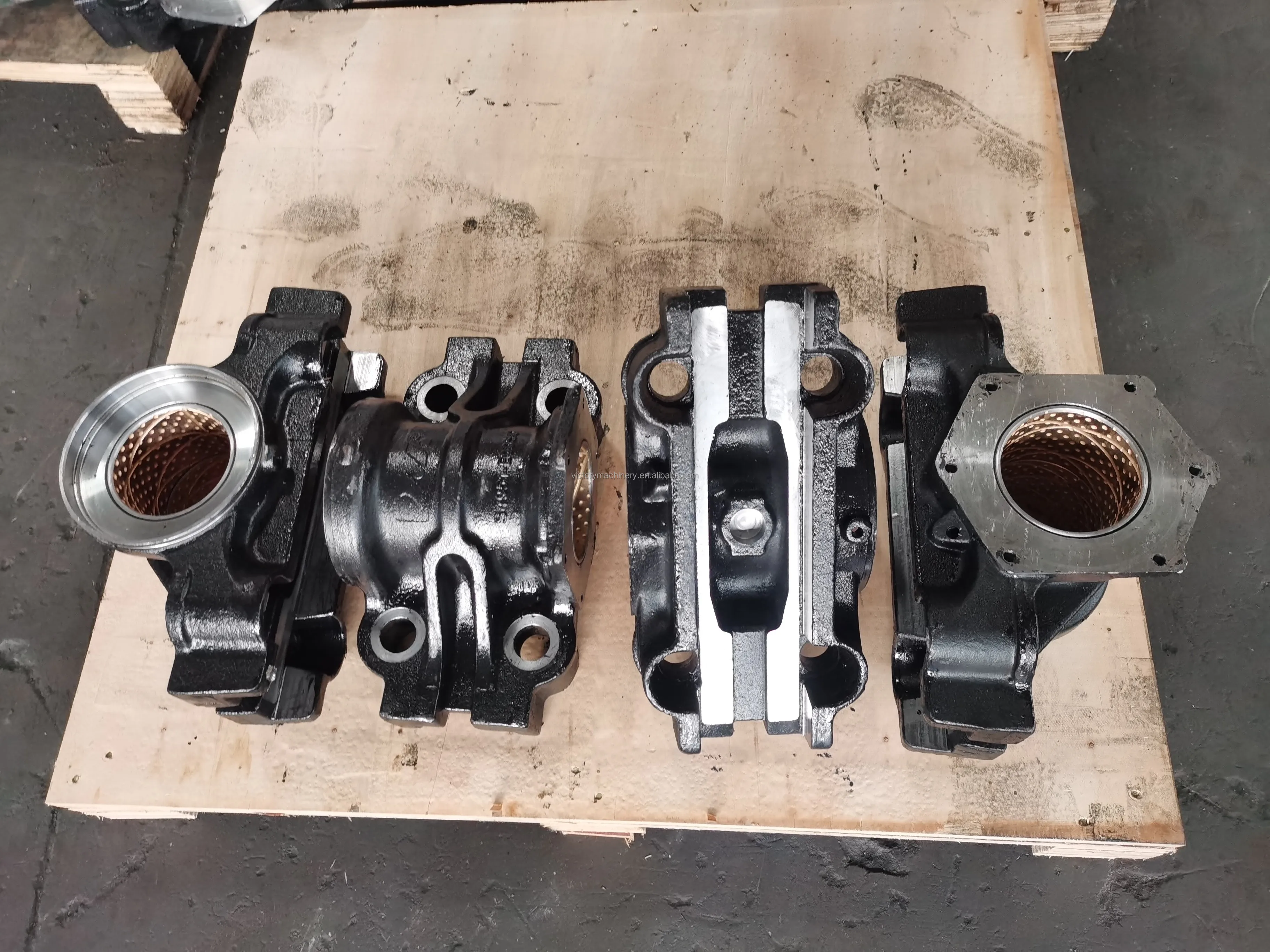 Hino 700 Truck Spring Trunnion Saddle Seat With Bushing - 12 Months ...