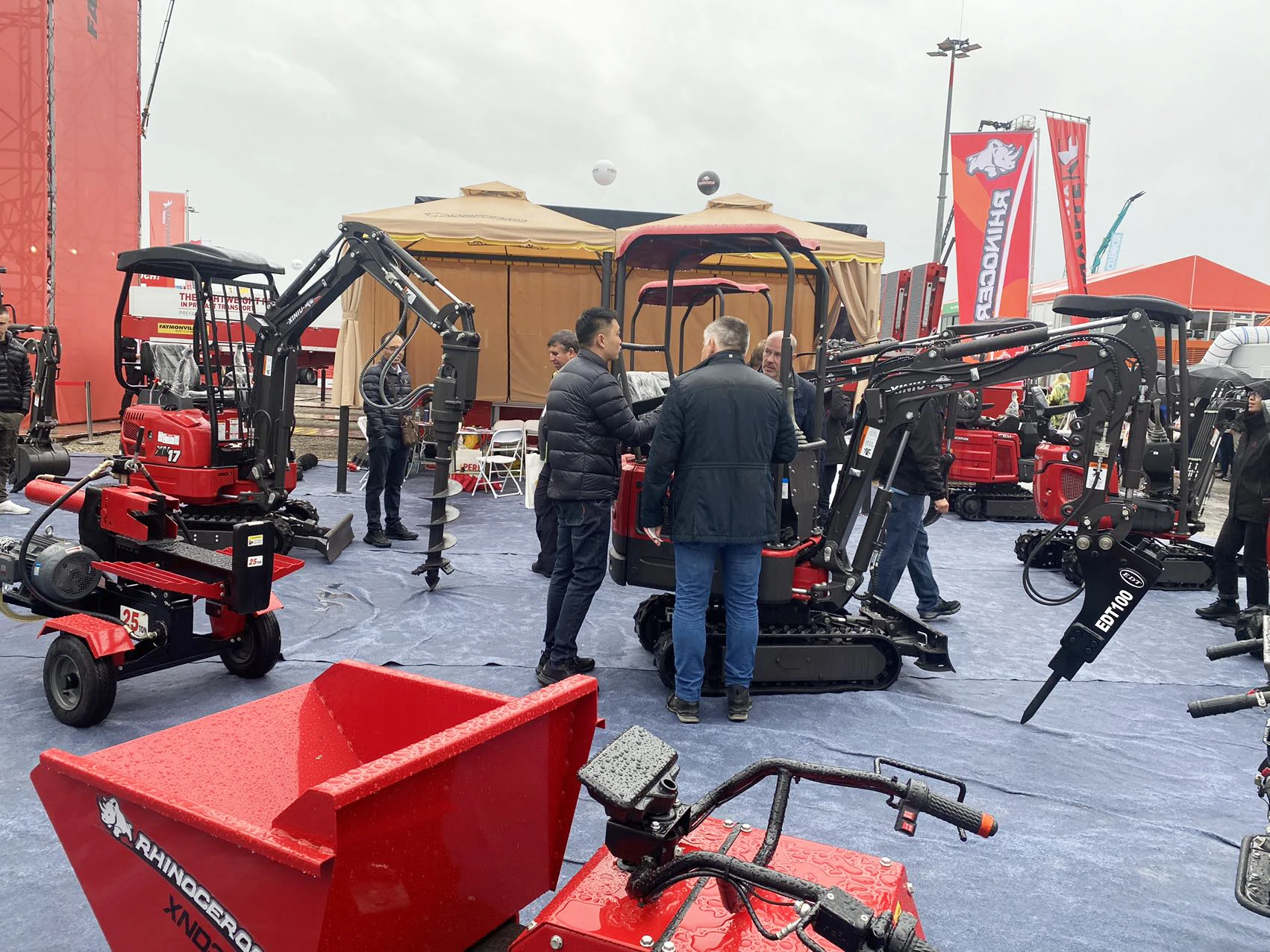 Rhinoceros XN17 Mini Excavator - Efficient & Durable