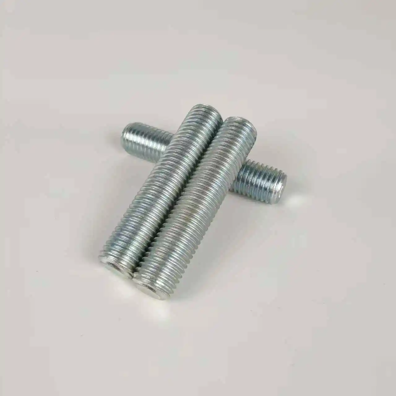 M3 M4 M5 M6 M8 M10 M12 M16-M42 End Threaded Stainless Steel Rod Black ...