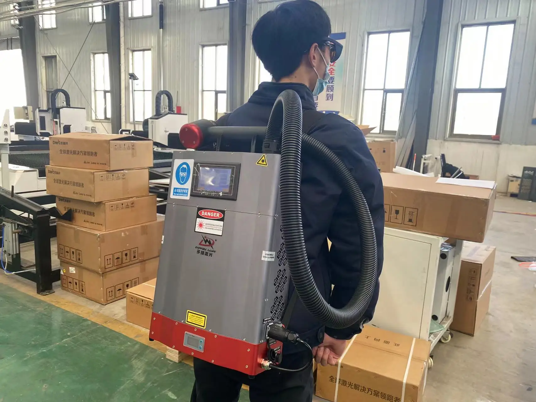 Backpack Metal Rust Cleaning Laser Paint Removal Machine