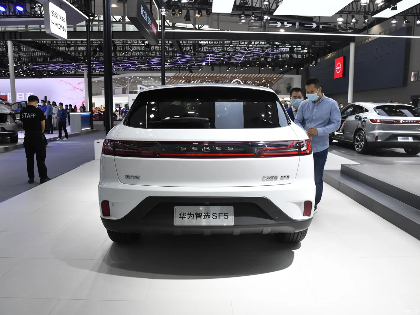 In Stock Extended Range Vehicle 2021 Model Huawei Seres Sf5 Electric ...