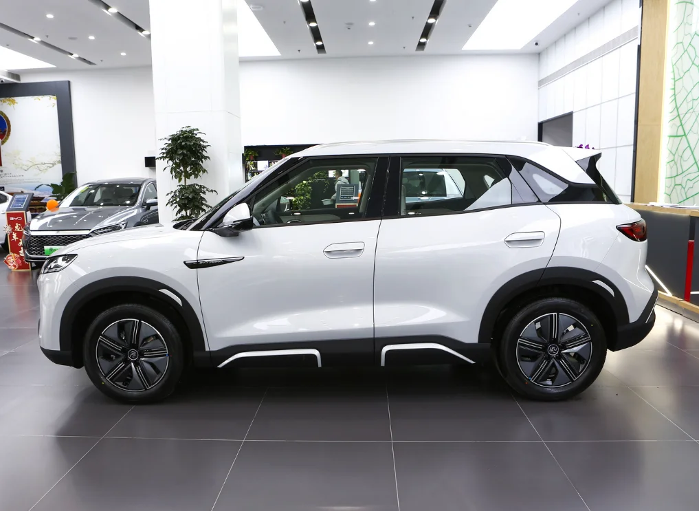 2024 Byd Electric Car Cost-effective Electric Suv 401km Long Range Byd Yuan Up Ev Car Byd Left ...