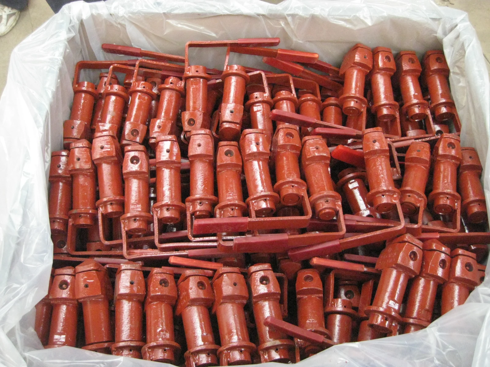 Casting Lifting Container Twist Lock For Shipping Container Trailer ...