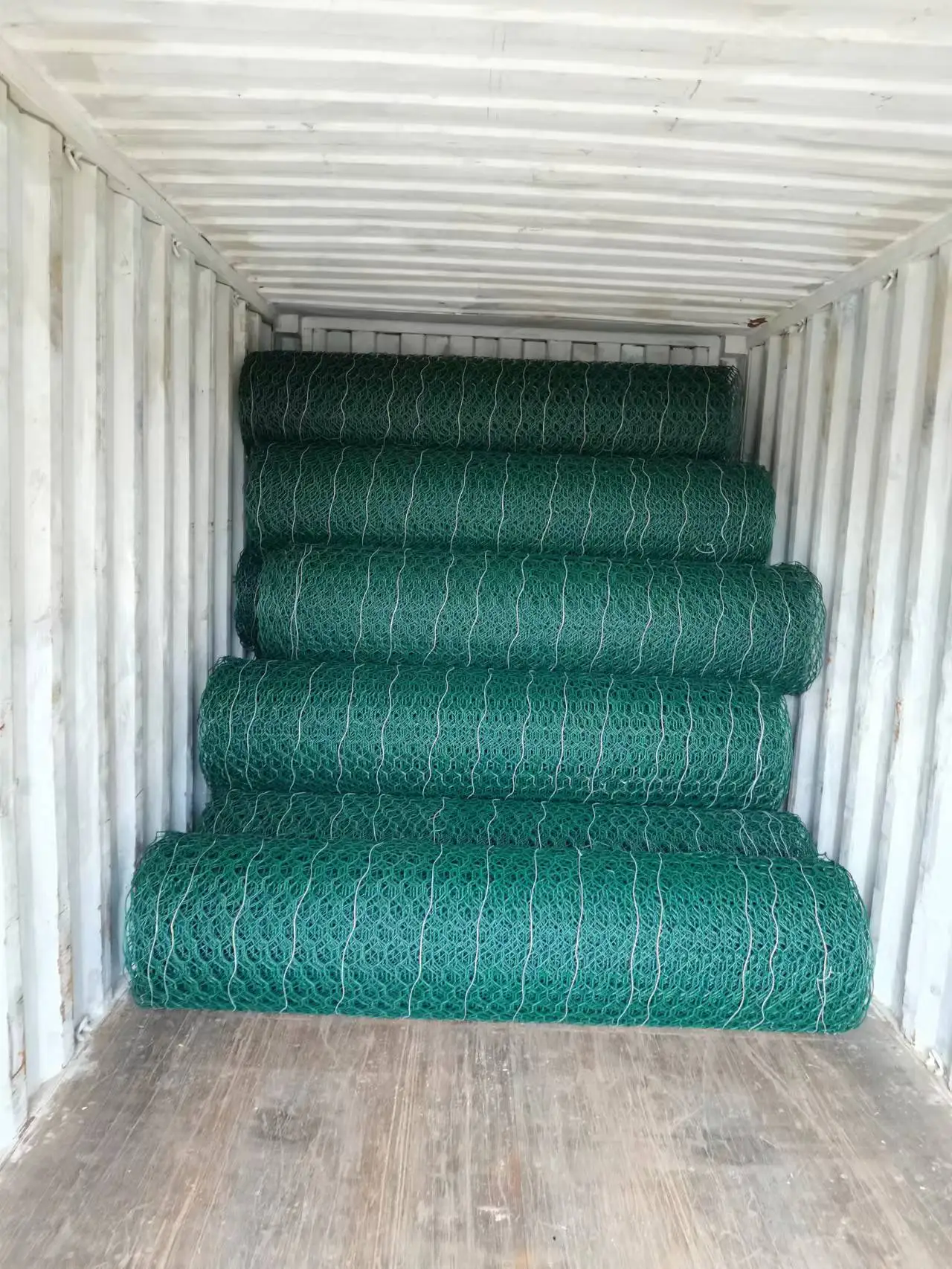 Wholesale Viridis Green Em4 Earthwork Products 3D Geomat Used for Water ...