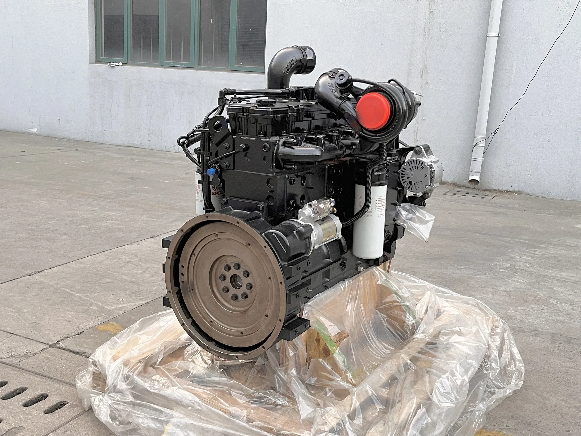 Genuine Scdc 6cta8.3-m188 Engine 138kw/188hp Water Cooled 4 Stroke 6 Cylindres Marine Diesel ...