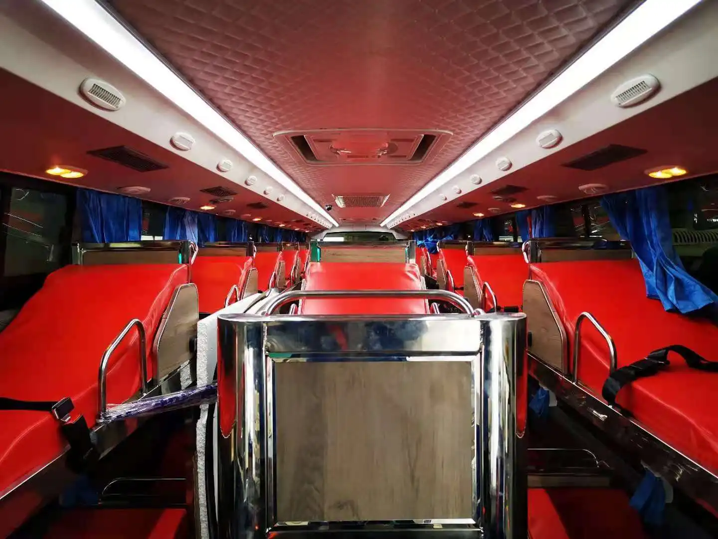 Luxury Sleeper Bus for Sale - 50 Seats, Euro 3 Emission