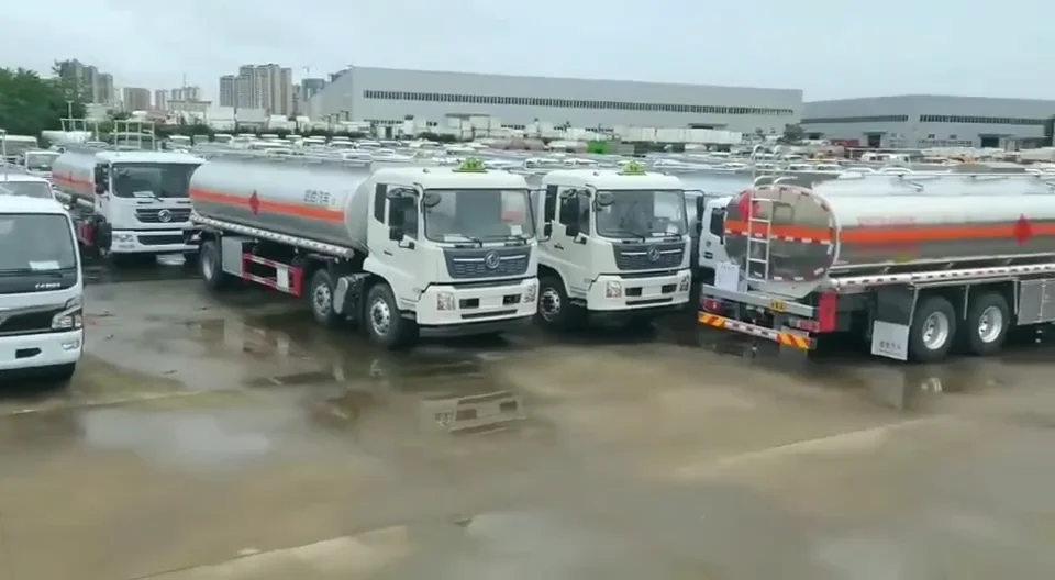 Dangerous Chemicals Transport Truck 20 Ton 50 Ton Chemical Oil Acid ...