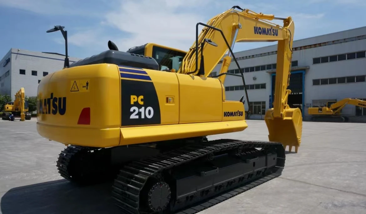 Used Komatsu Excavator Pc210 Sold At A Low Price Is In Good Safety ...