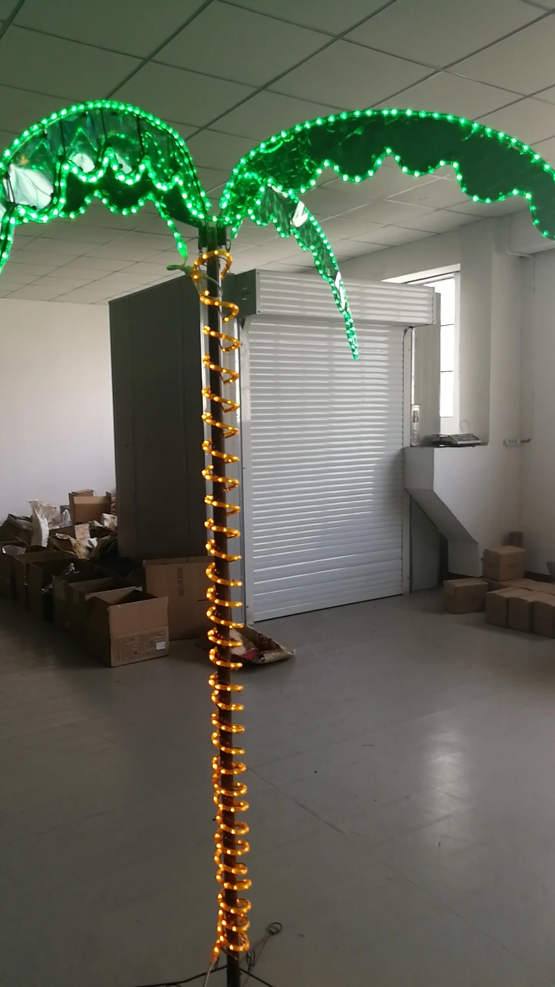 7ft Tall Deluxe LED Lighted Palm Trees for Outdoor Parties