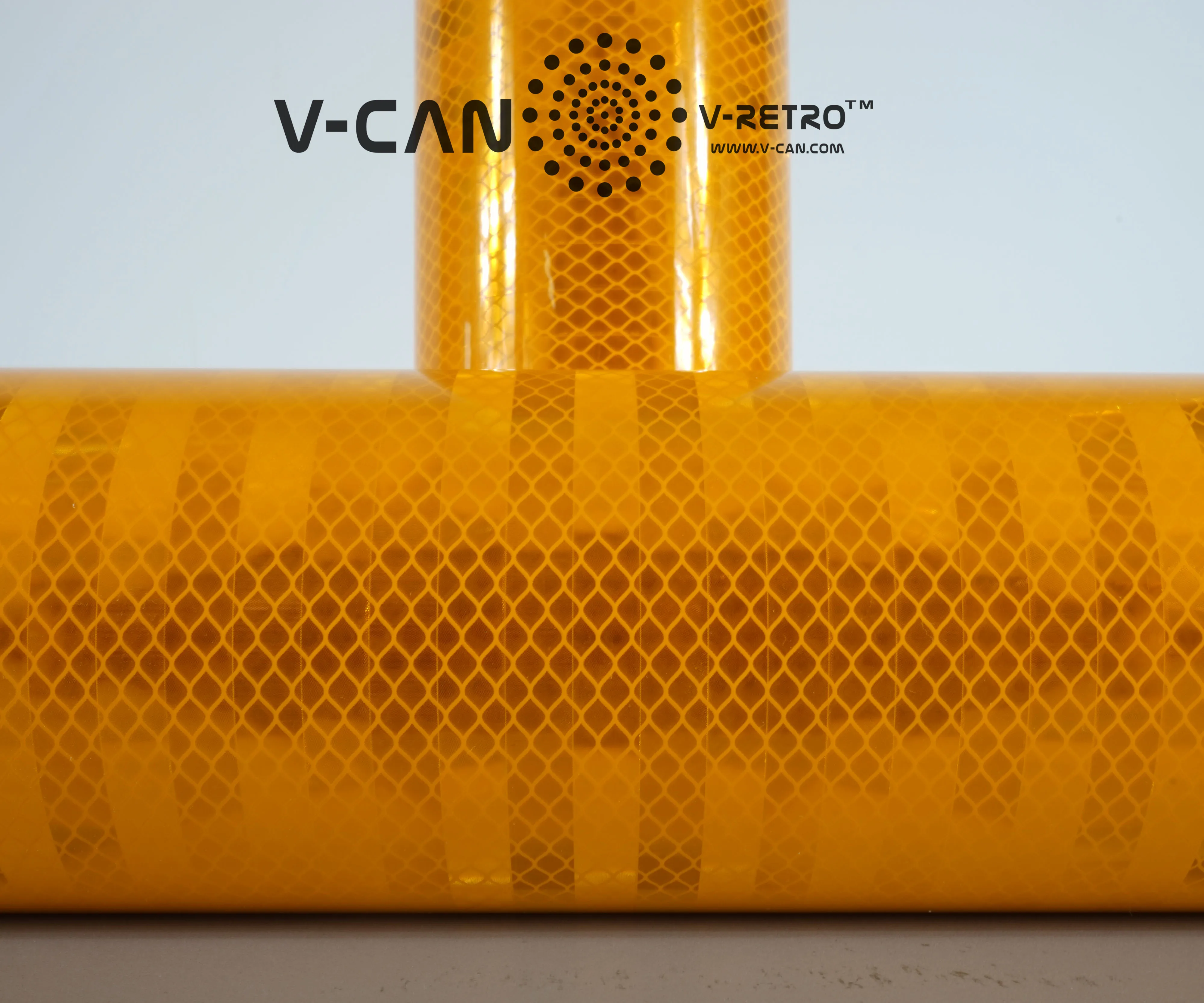 Retro Reflective Traffic Color Sheeting - ASTM D 4956 Type VIII