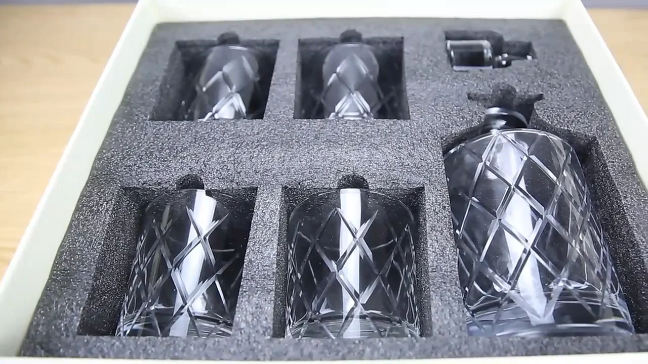 Wholesale Hexagonal Diamond Glass Bourbon Whiskey Bottle Liquor ...