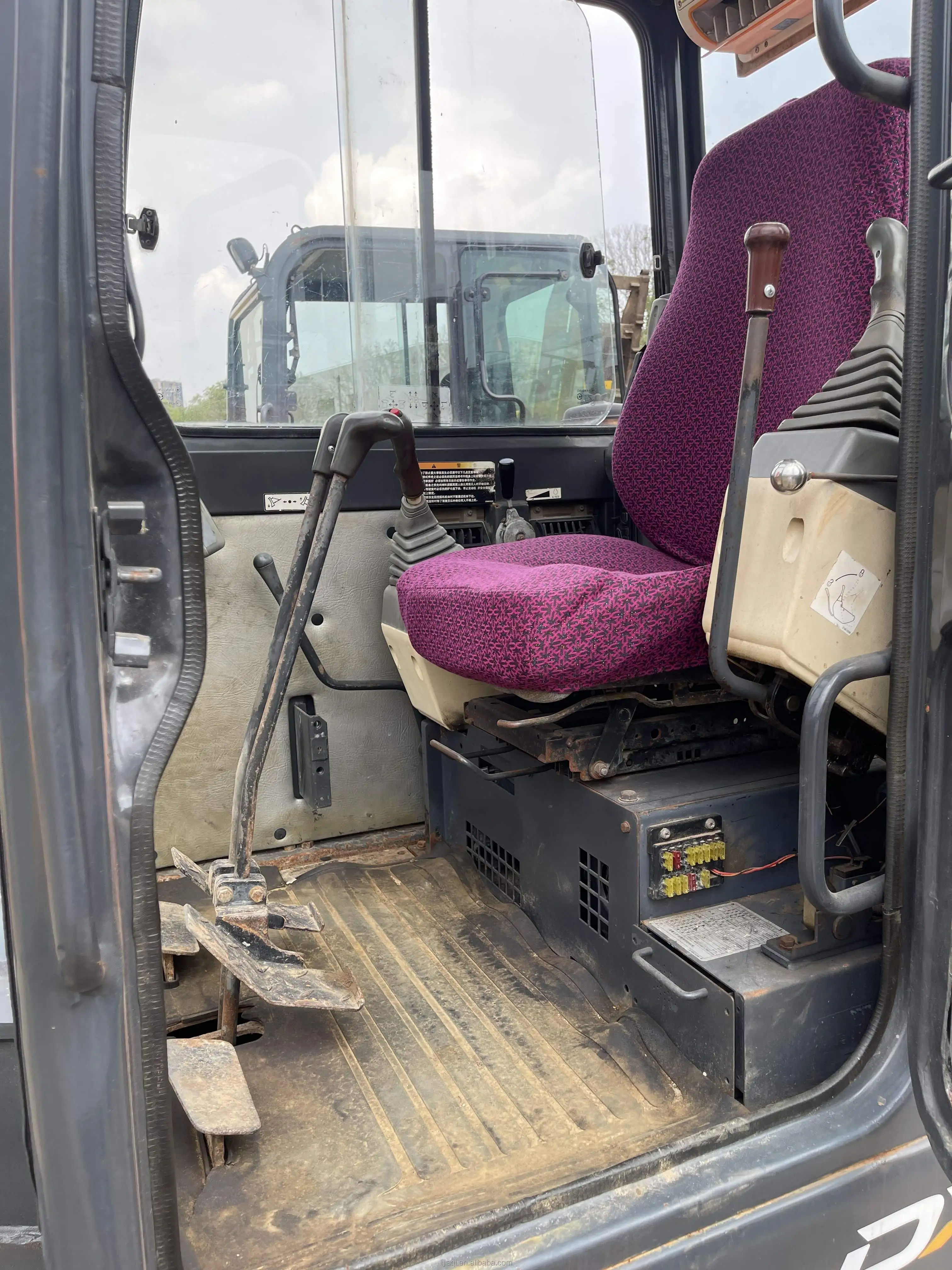 Doosan DX55-9 Excavator 5.5 ton Used Digger Original From Korea with ...