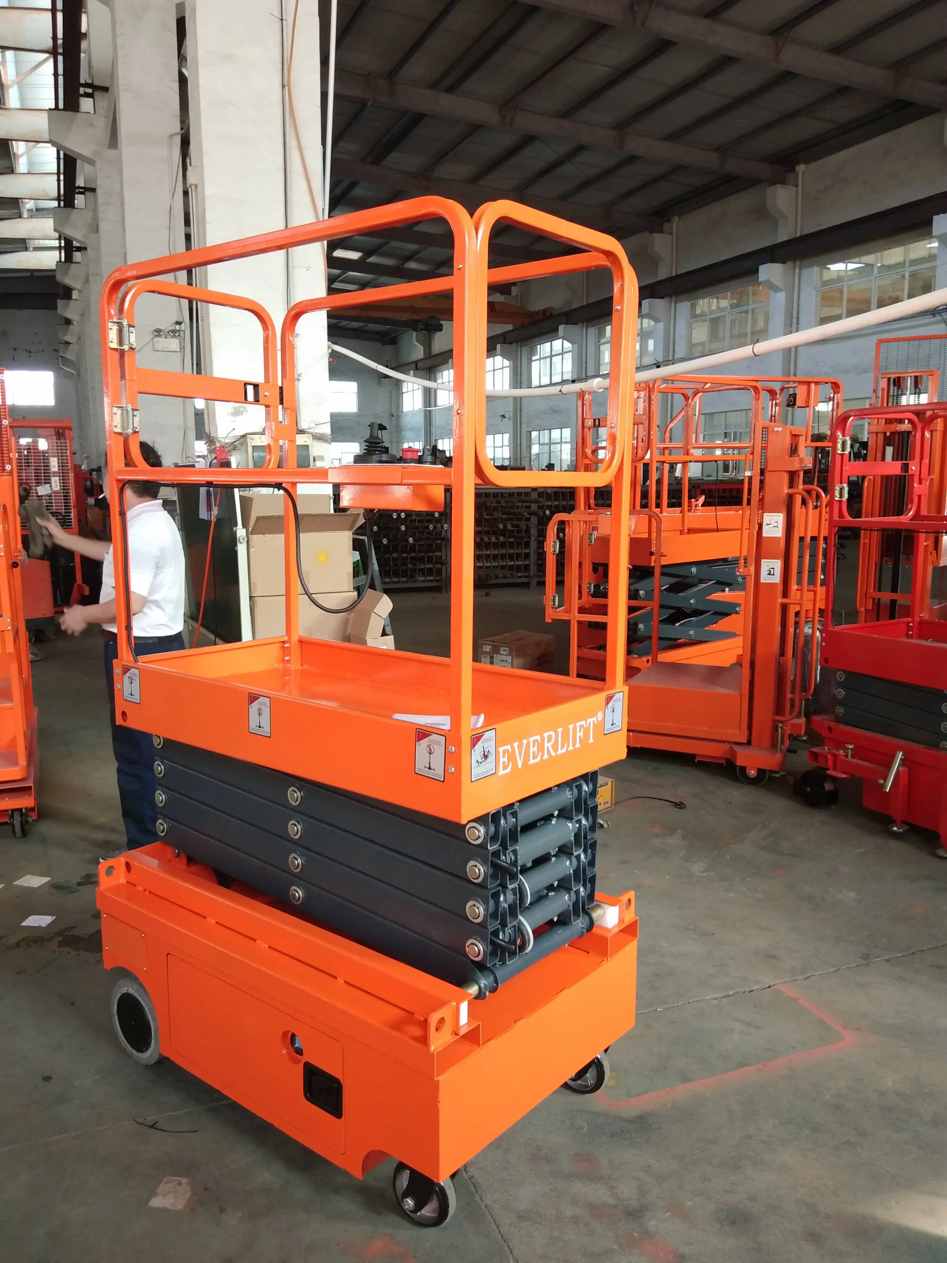 Full Self Lifting Scissor Work Platform - 300kg Capacity