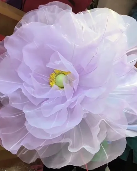 Elegant Automatic Opening & Closing Flowers for Display